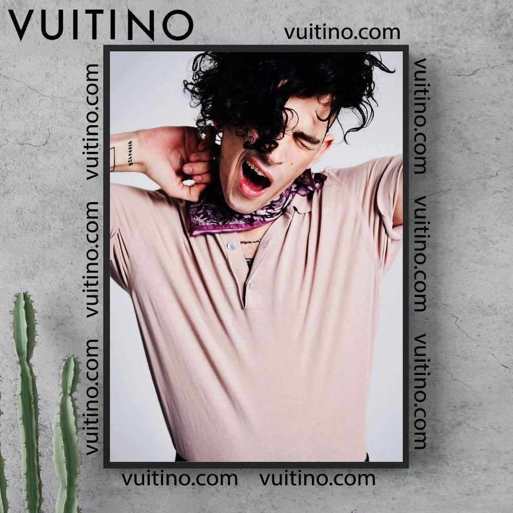 POSTER Matt Healy Singer The 1975 D8rur Vertical Poster-8x12-UNFRAMED ...
