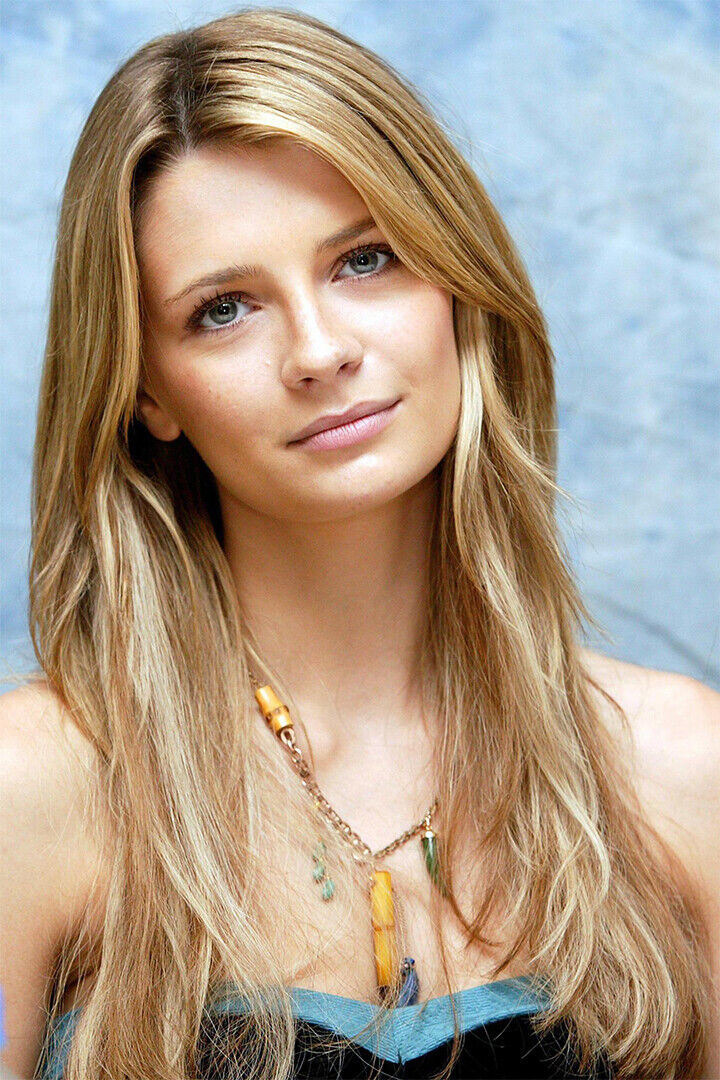 POSTER Mischa Barton Celebrity Movie Actress Idol Wall Art Home Decor - POSTER-8x12-UNFRAMED ...