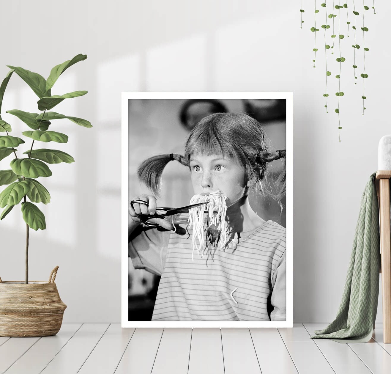 POSTER Pippi Longstocking Eating Pasta Black & White Vintage Retro ...