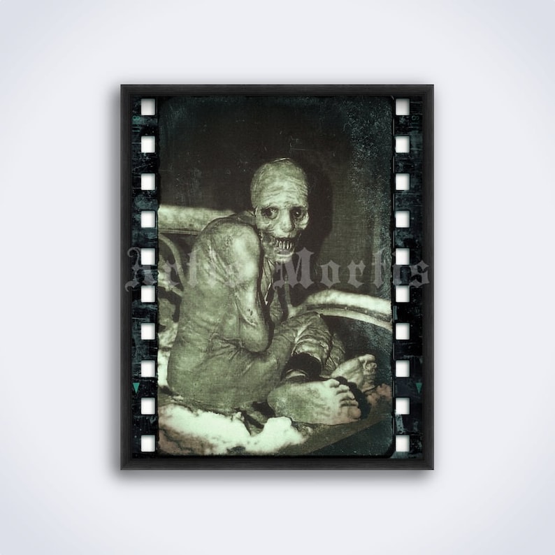 POSTER Russian Sleep Experiment - Spazm weird scary monster photo print ...