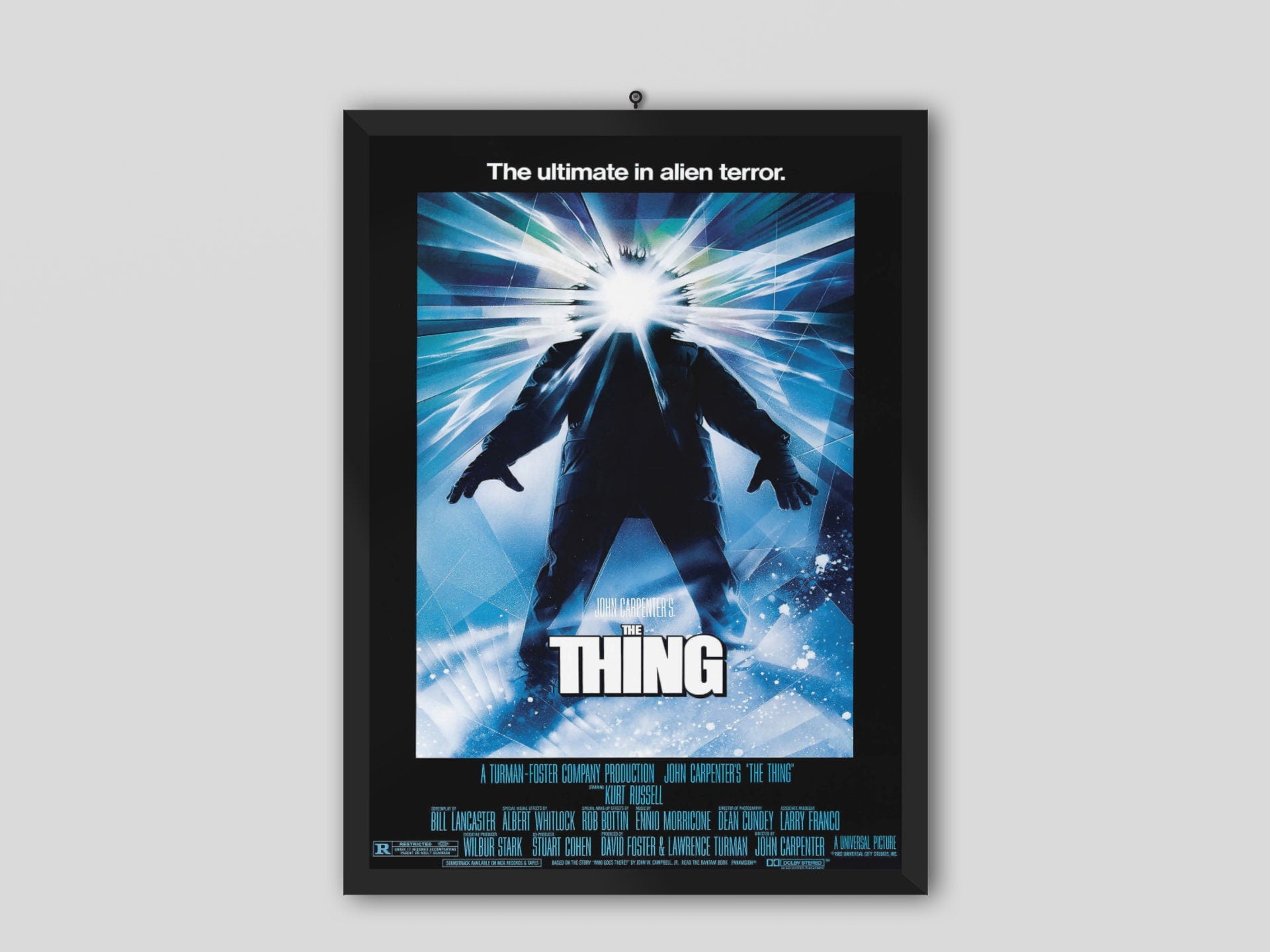 POSTER The Thing 1982 Movie Poster. John Carpenter Movie. Kurt Russell ...