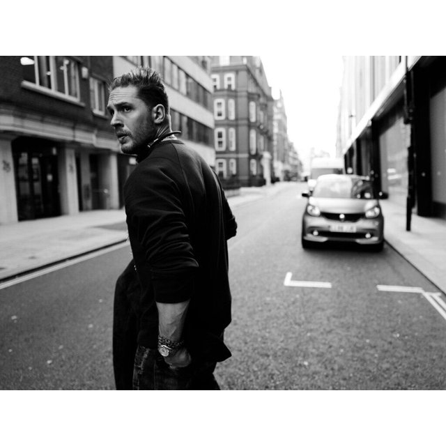 POSTER Tom Hardy Awesome Pose Hot Handsome Star Actor BW WALL POSTER ...