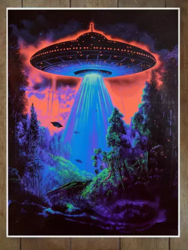 POSTER UFO Alien Poster Neon Colors UNFRAMED, 12x18 - Walmart.com