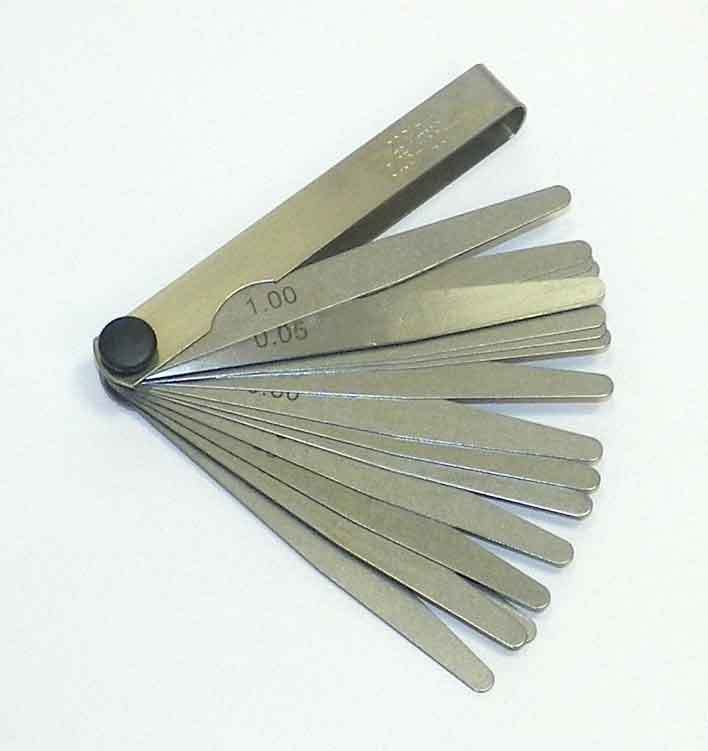 PRECISION - FEELER GAUGE METRIC - METRIC FEELER GAUGE - 990-230 ...