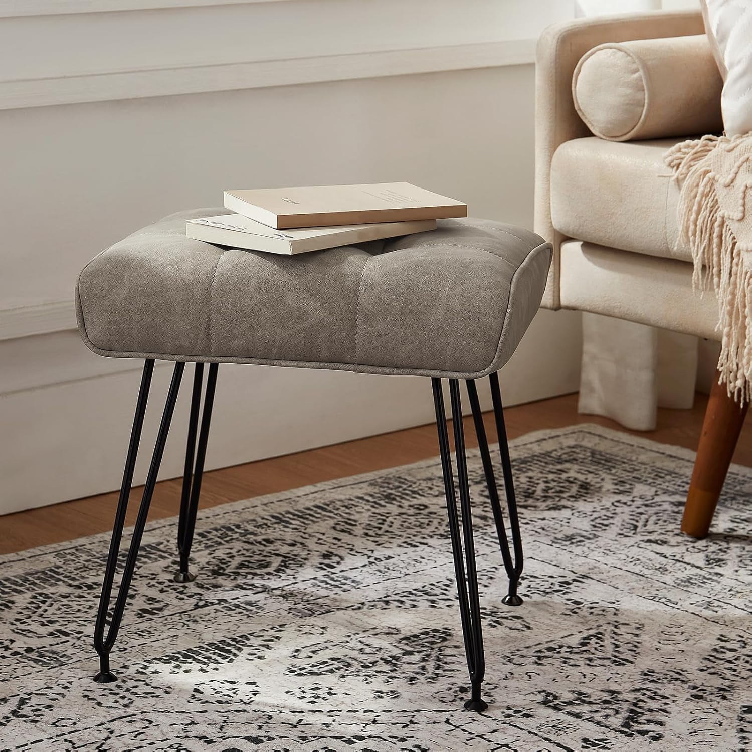 PU Leather Vanity Stools, Vanity Stool Chairs for Makeup Faux Leather ...