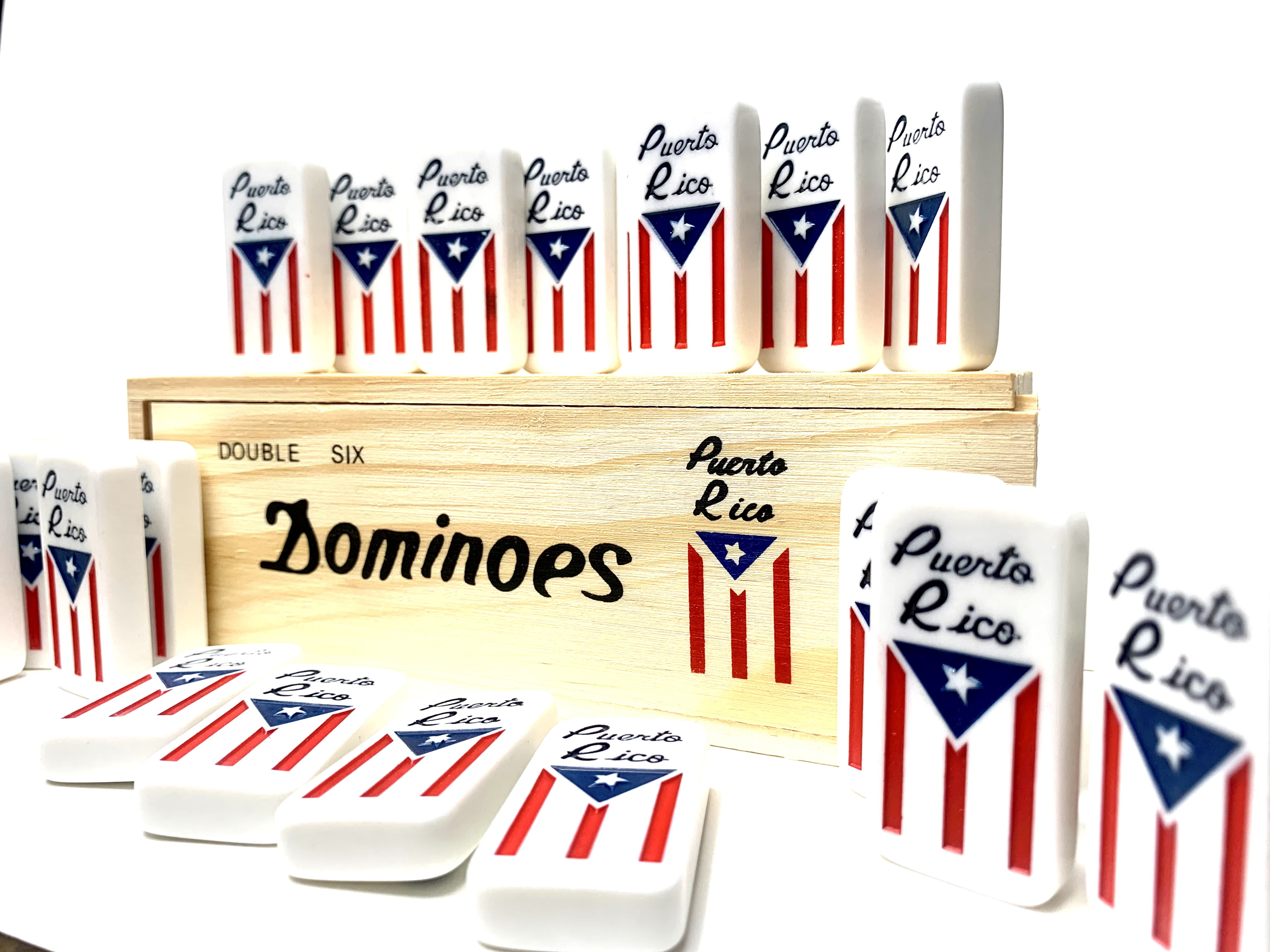 PUERTO RICO DOMINO GAME SET WITH FLAG AND MAP ENGRAVED/ DOMINO DE ...