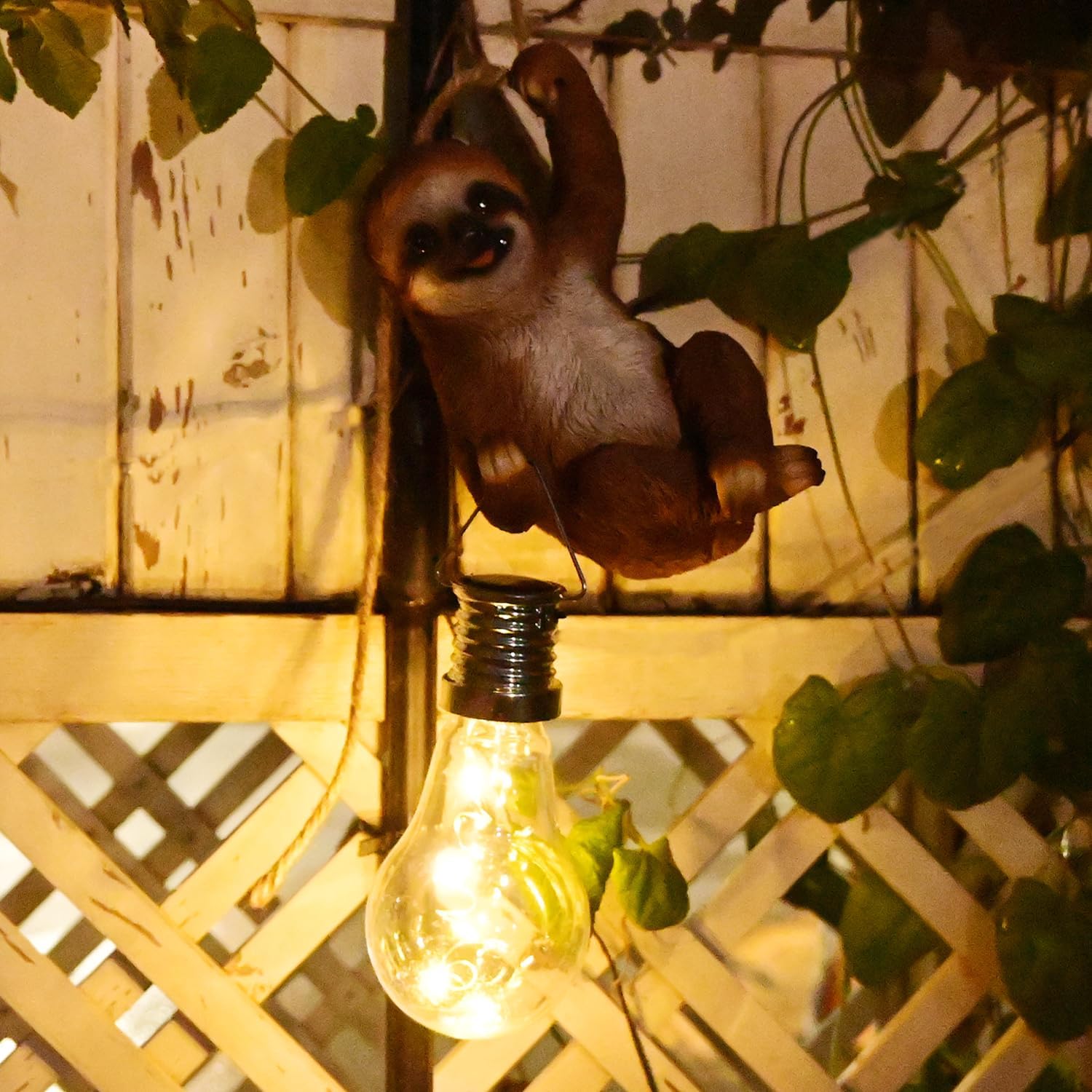 PYYAN-Resin Sloth Garden Statue Solar Fence Lights Outdoor Hanging ...