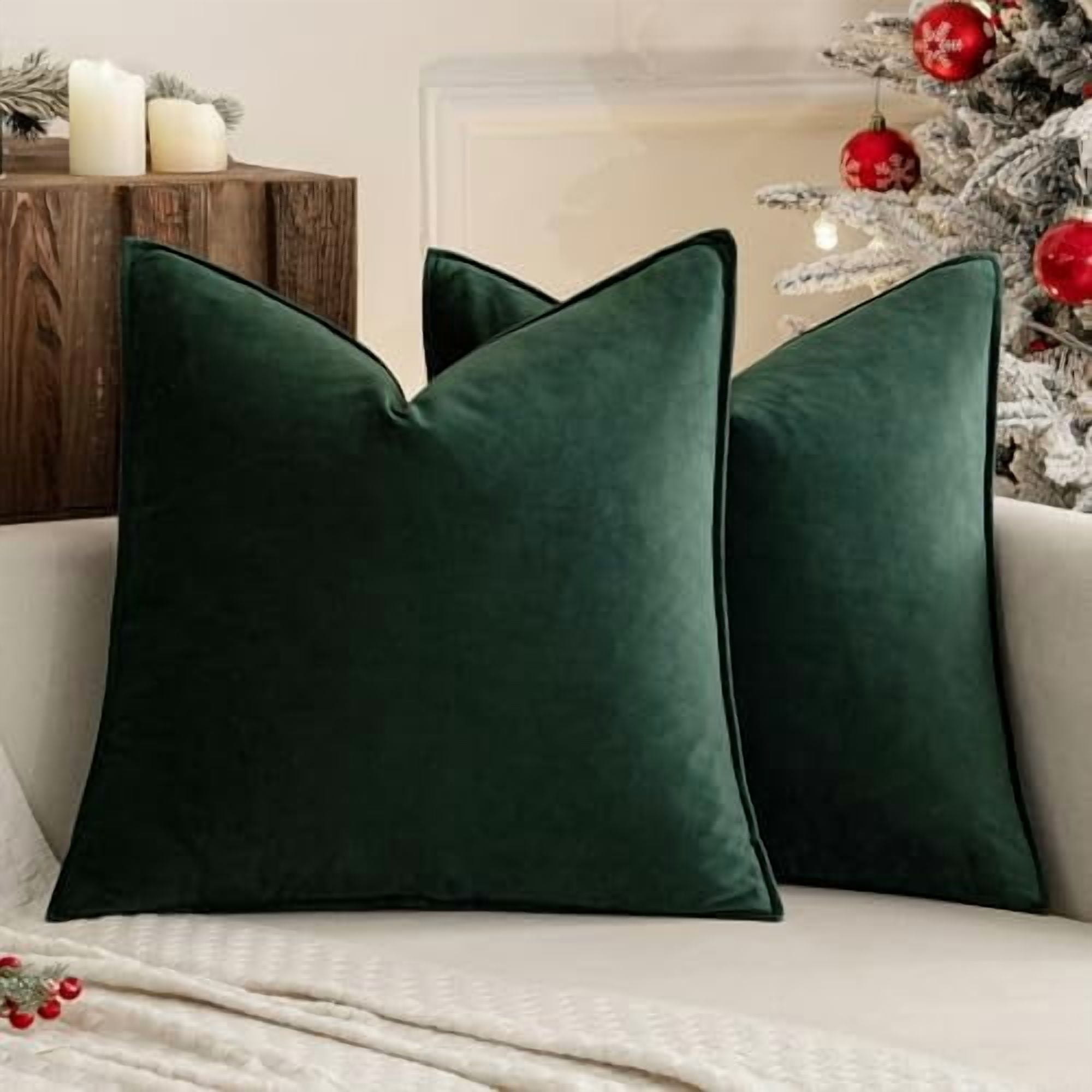 Pack of 2 Christmas Decorative Velvet Throw Pillow Cover Soft ...