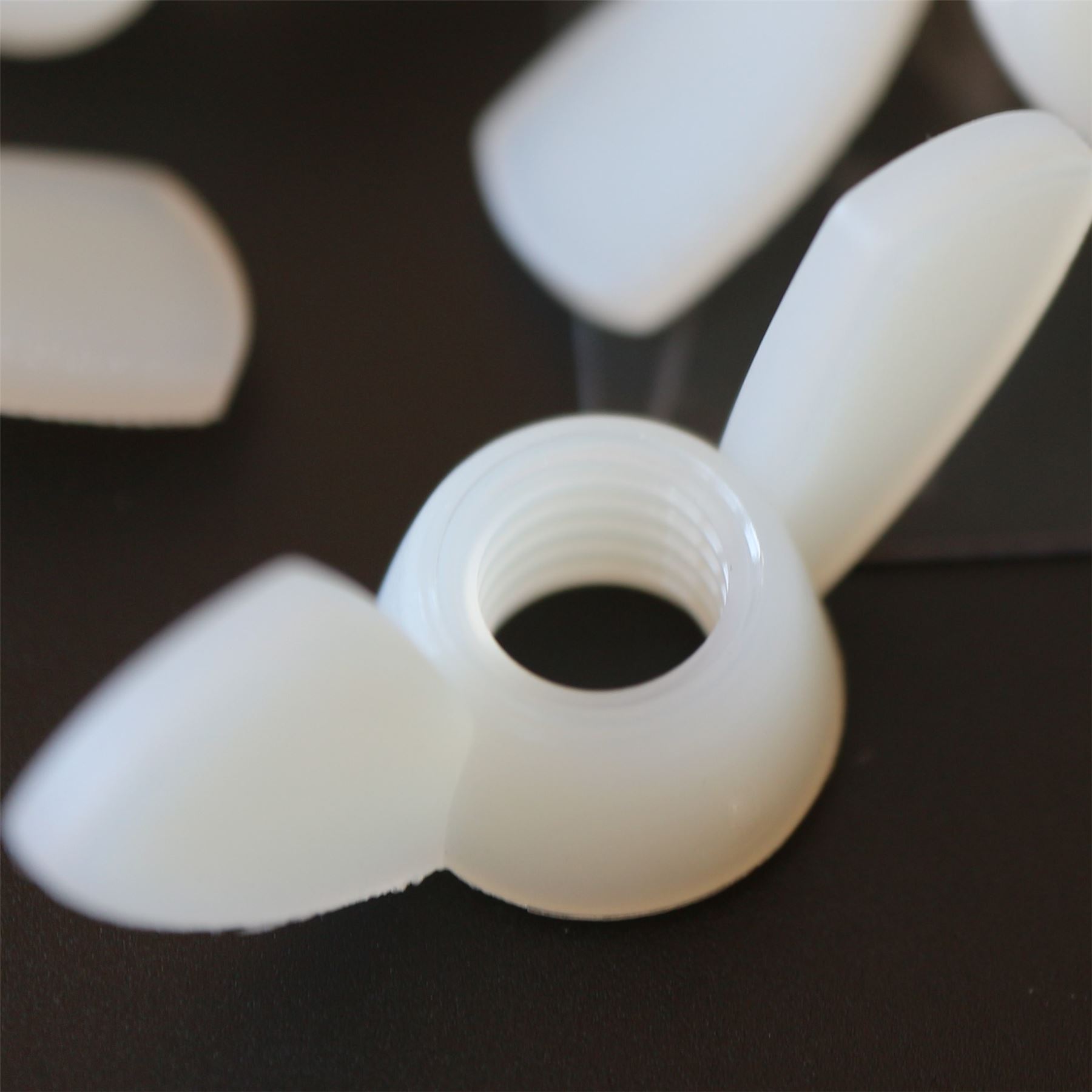 Pack of 20 Nylon Colour Plastic Acrylic M8 Butterfly, Wing Nuts ...