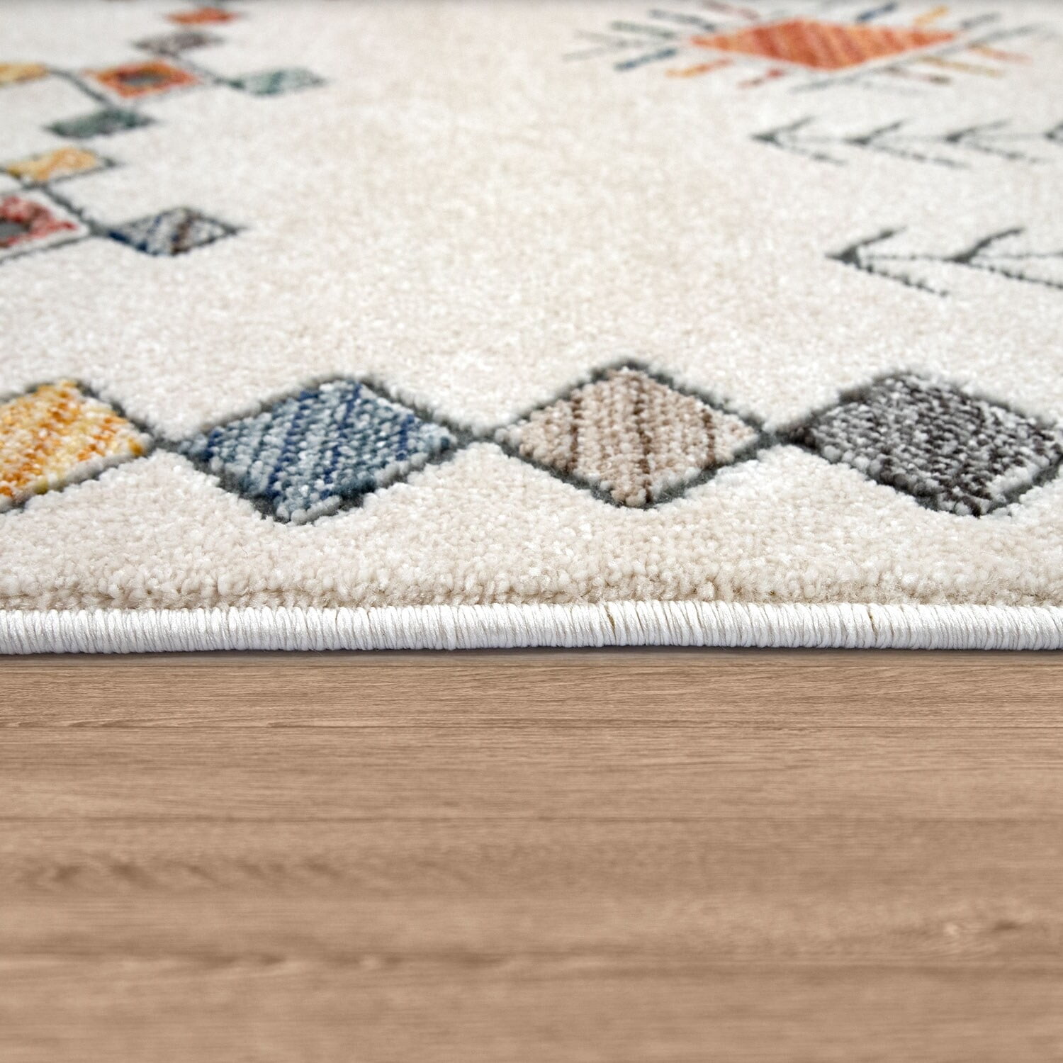 Paco Home Ethnic Design Rug in Cream with Traditional colorful Patterns ...