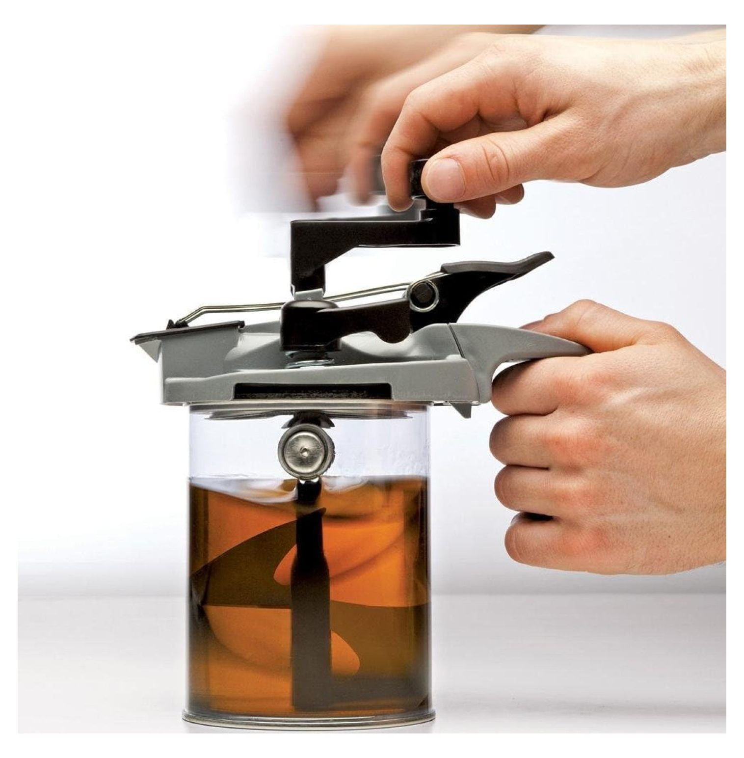 Paint Lid – Quart Size Paint Can Pour Spout – Easy, Mess-Free Paint Can ...