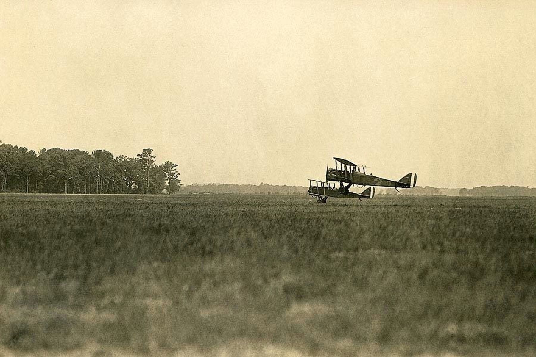Pair of French Biplanes with Airship WWI Style - B - 24x36 Inch ...