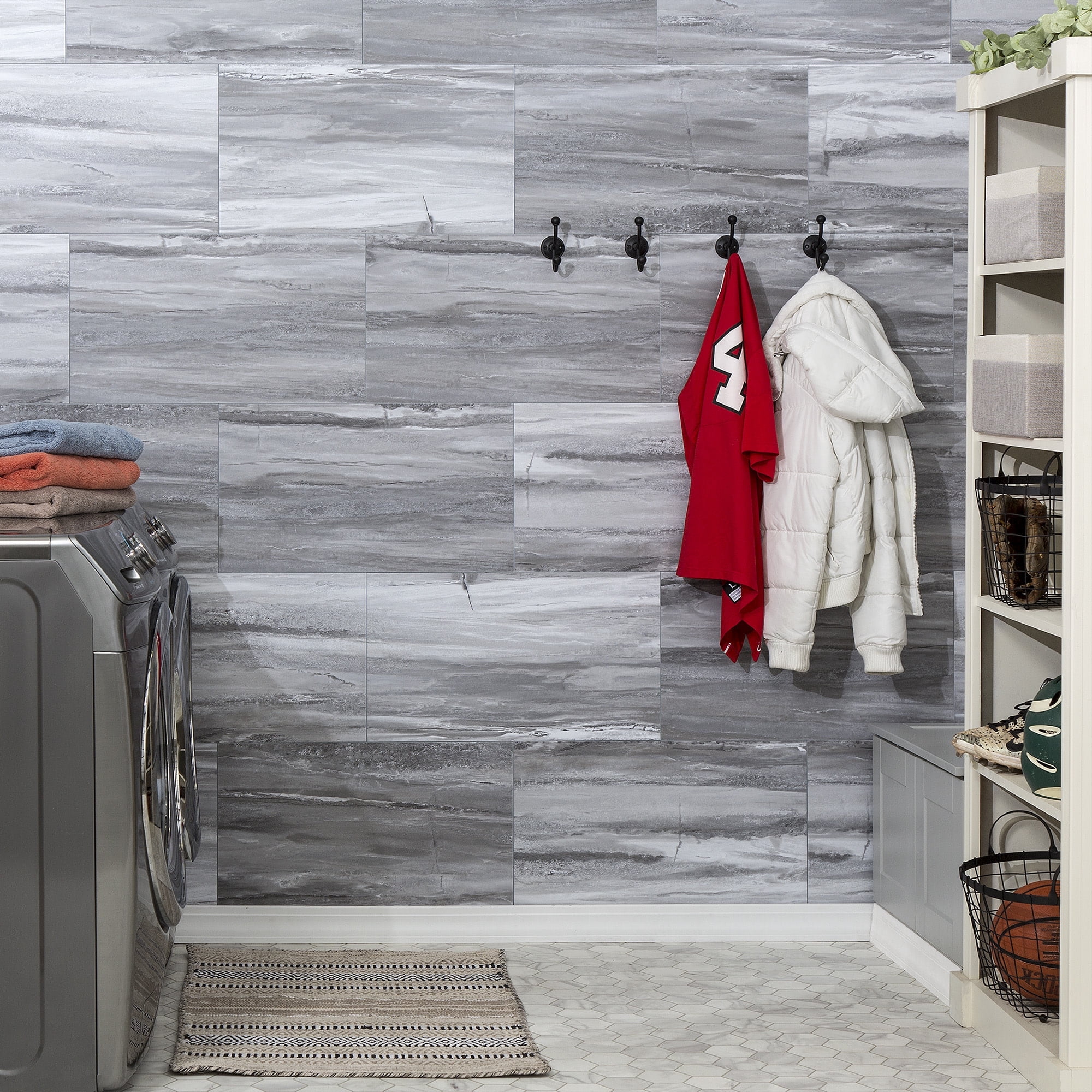 Palisade 25.6in x 14.8in Vinyl Wall Tile in Hermitage Granite - Walmart.com