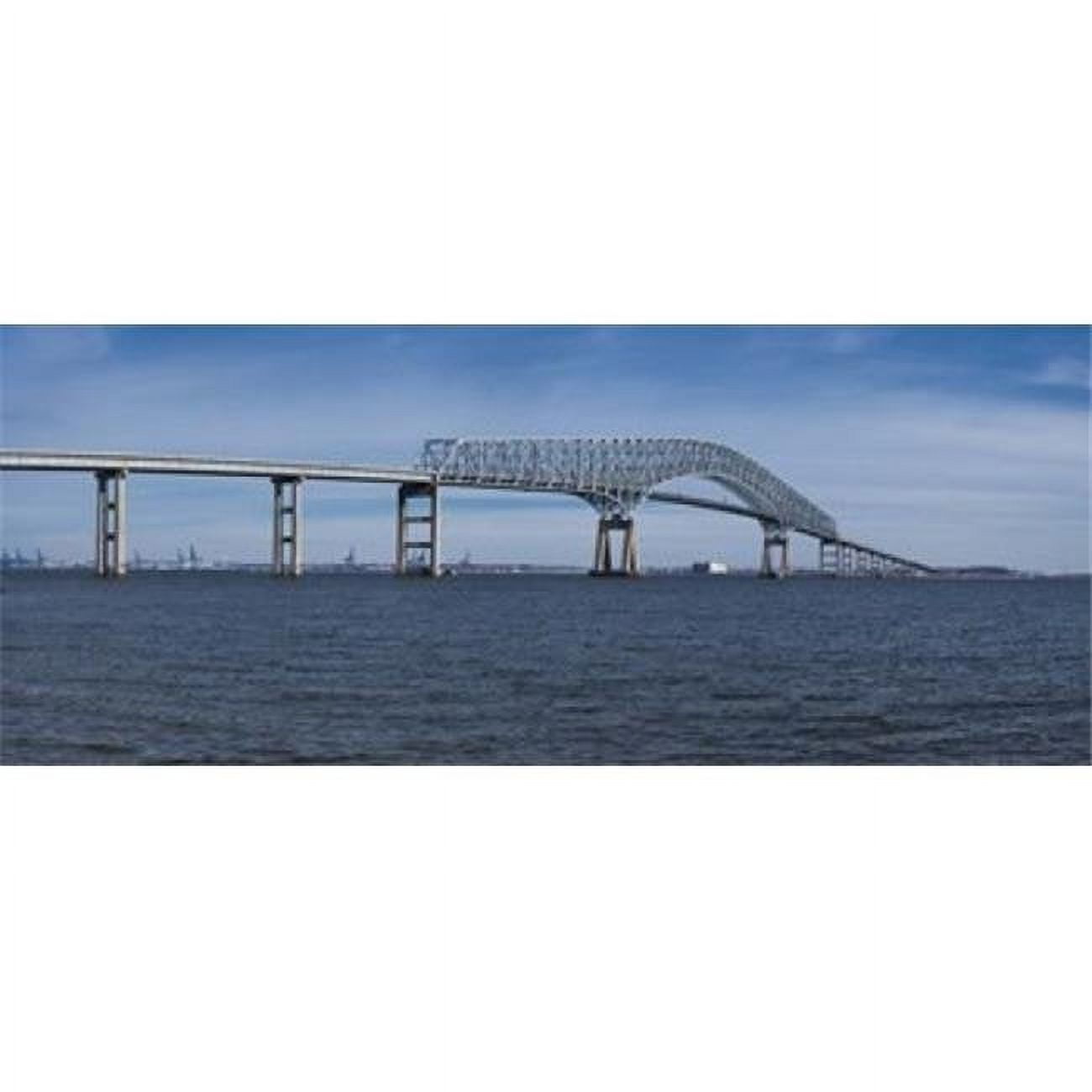 Bridge across a river, Francis Scott Key Bridge, Patapsco River ...
