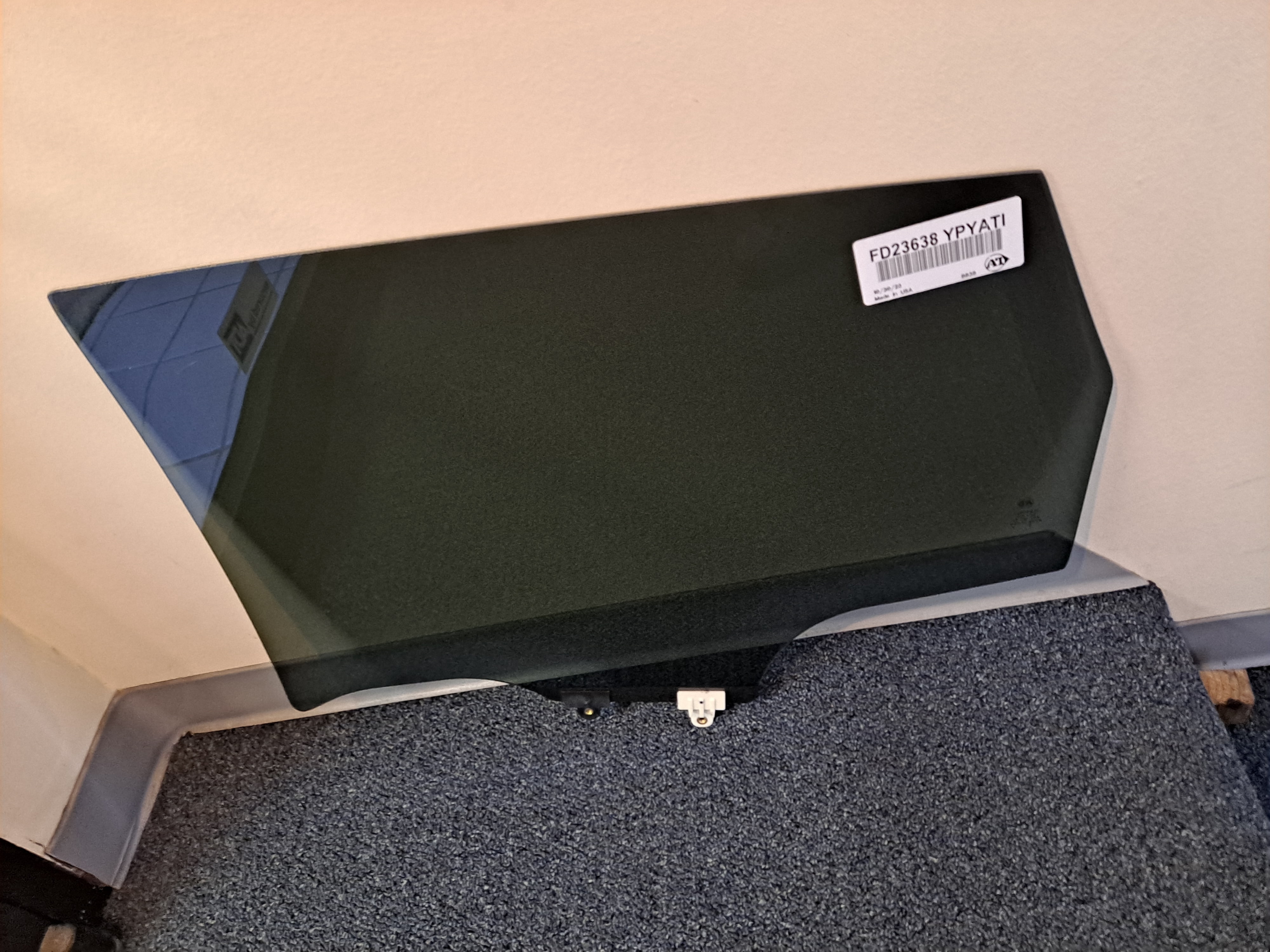 Passenger Side Right Rear Door Window Glass Compatible with Nissan ...