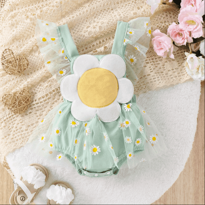 PatPat Baby Girls Clothes Baby Girl Romper Green Floral 3D Flower Design with Daisy Print Mesh,0 ...