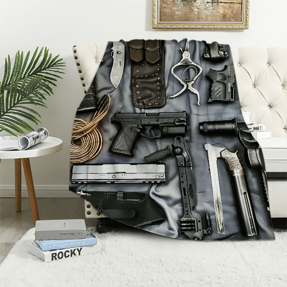 Patifu Army Rifle Machine Gun Fleece Throw Blanket Gun Pattern Sherpa ...