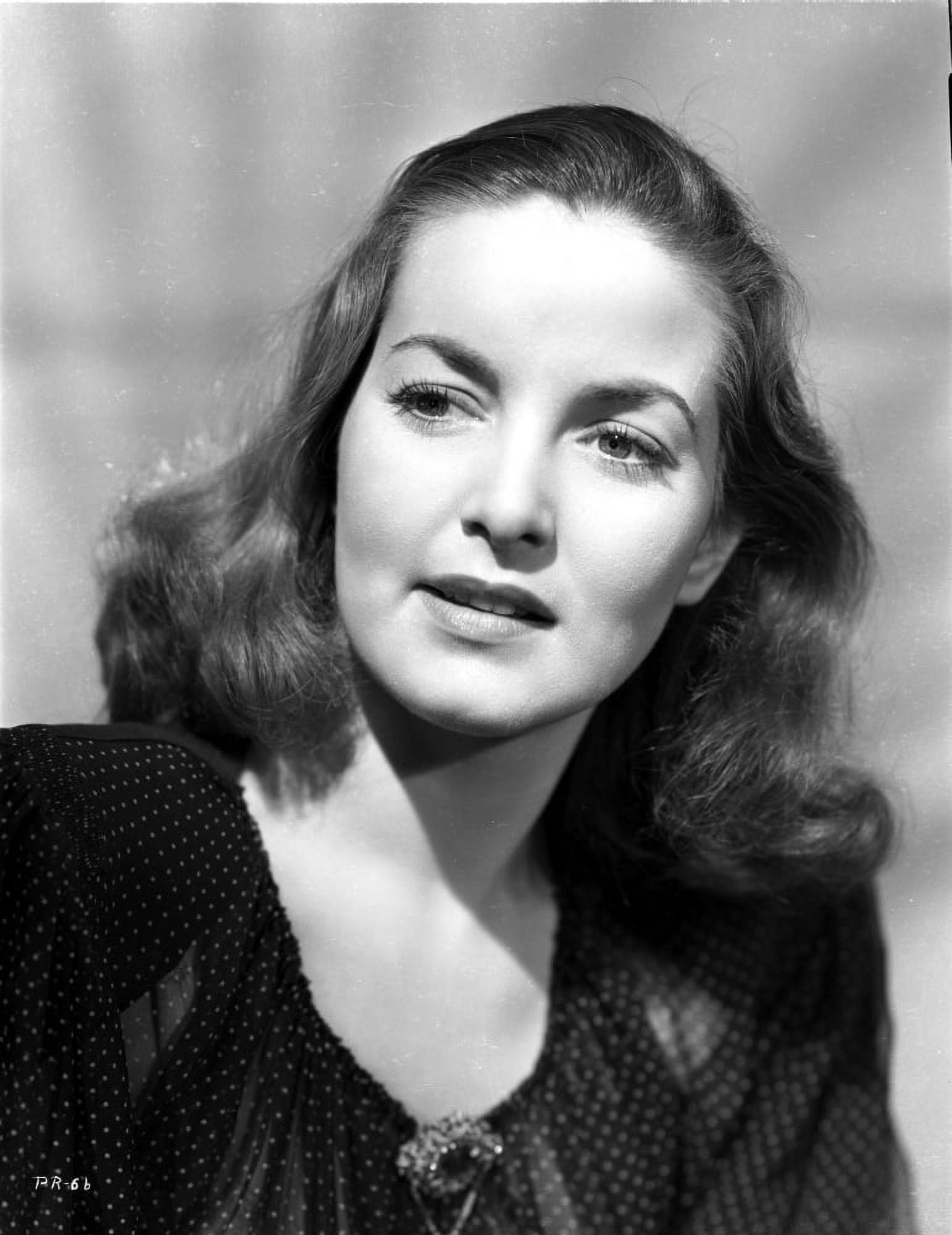 Patricia Roc Portrait in Dotted Dress Photo Print (24 x 30) - Walmart.com