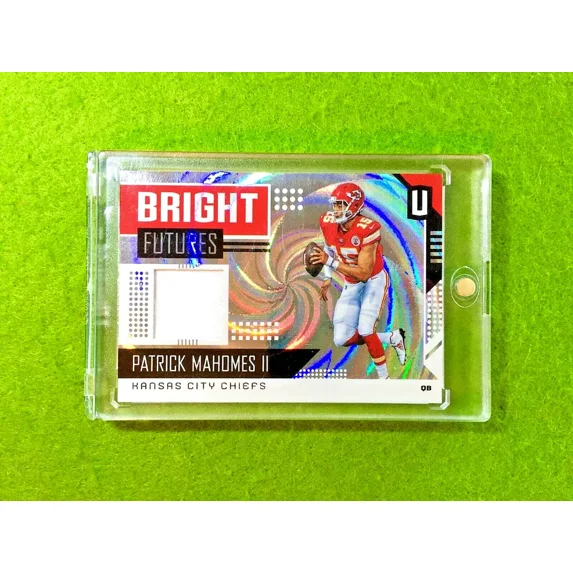 Patrick Mahomes JERSEY CARD SILVER PRIZM # /50 SP 2018 Panini ...