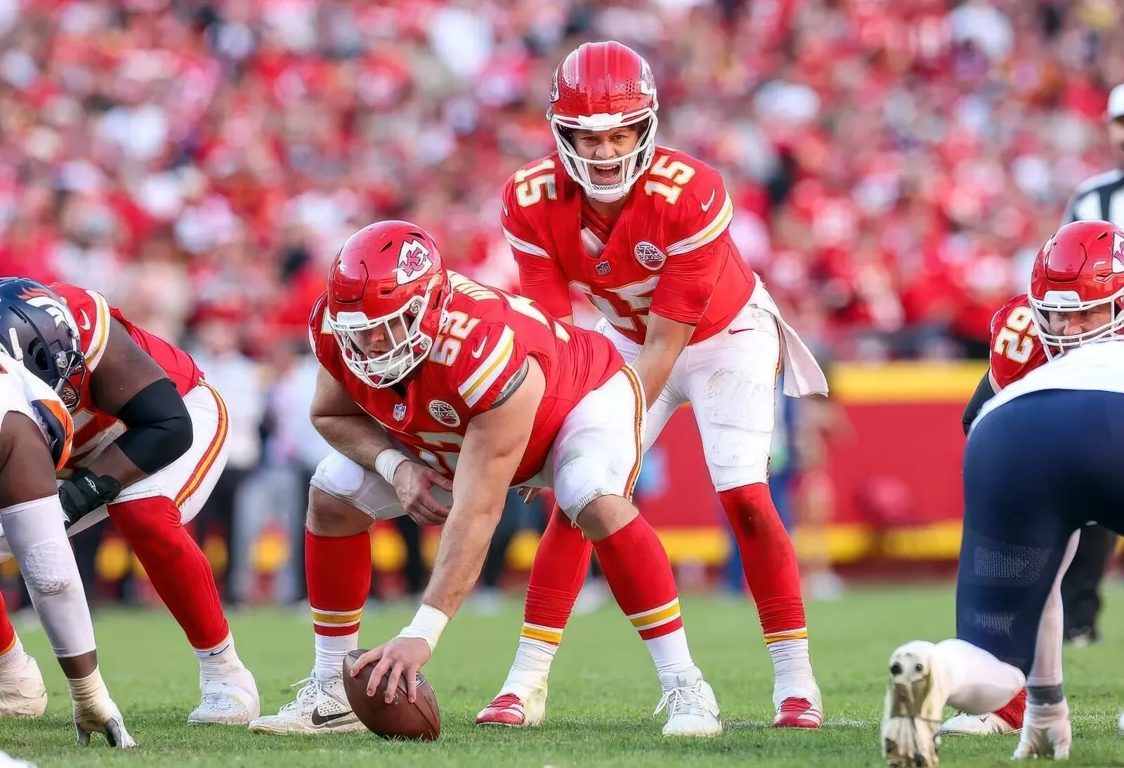 Patrick Mahomes Kansas City 2024 13"x19" Poster Super Gloss Print 1 ...