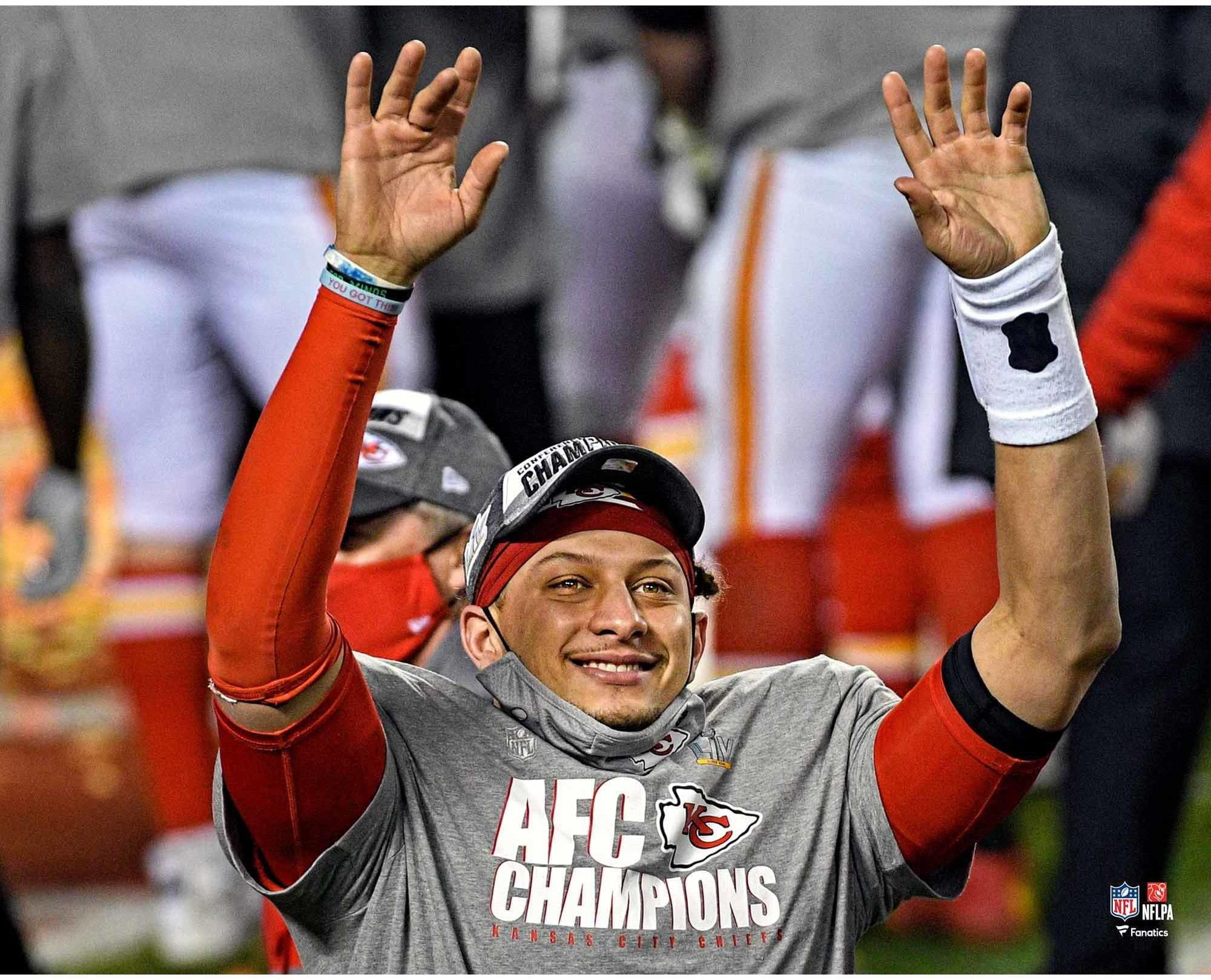 Patrick Mahomes Kansas City Chiefs Unsigned 2021 AFC Championship AFC ...