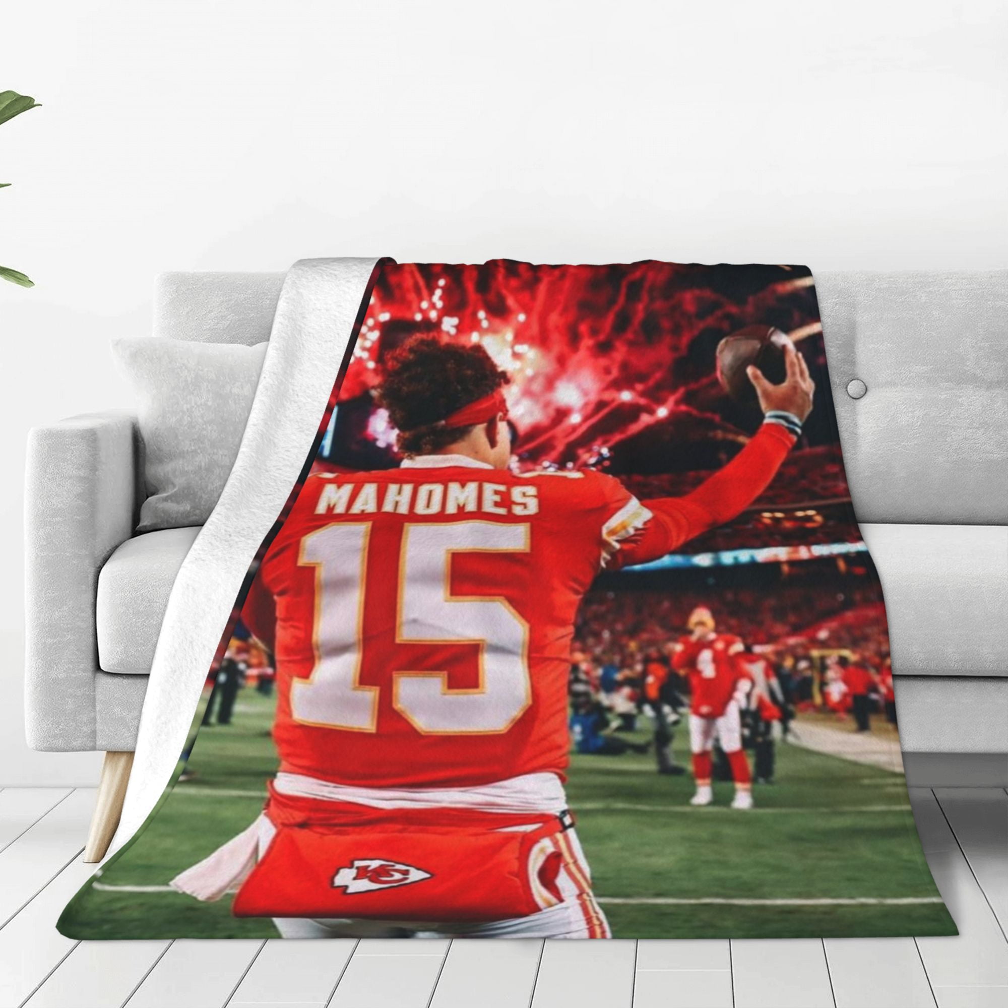 Patrick Mahomes Ultra-Soft Micro Fleece Blanket 60"X50" - Walmart.com