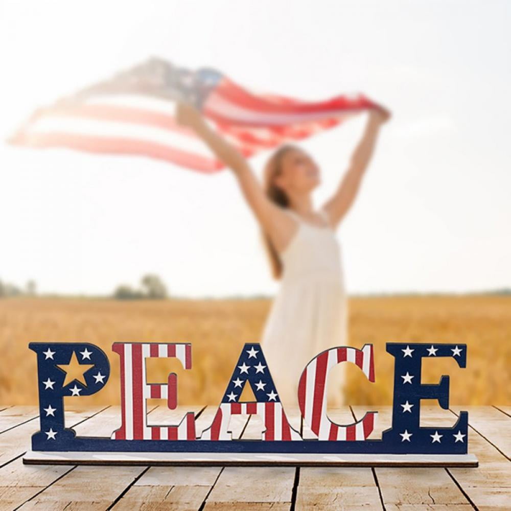 Patriotic Table Decoration Signs Memorial Day Table Decor Wooden Table ...