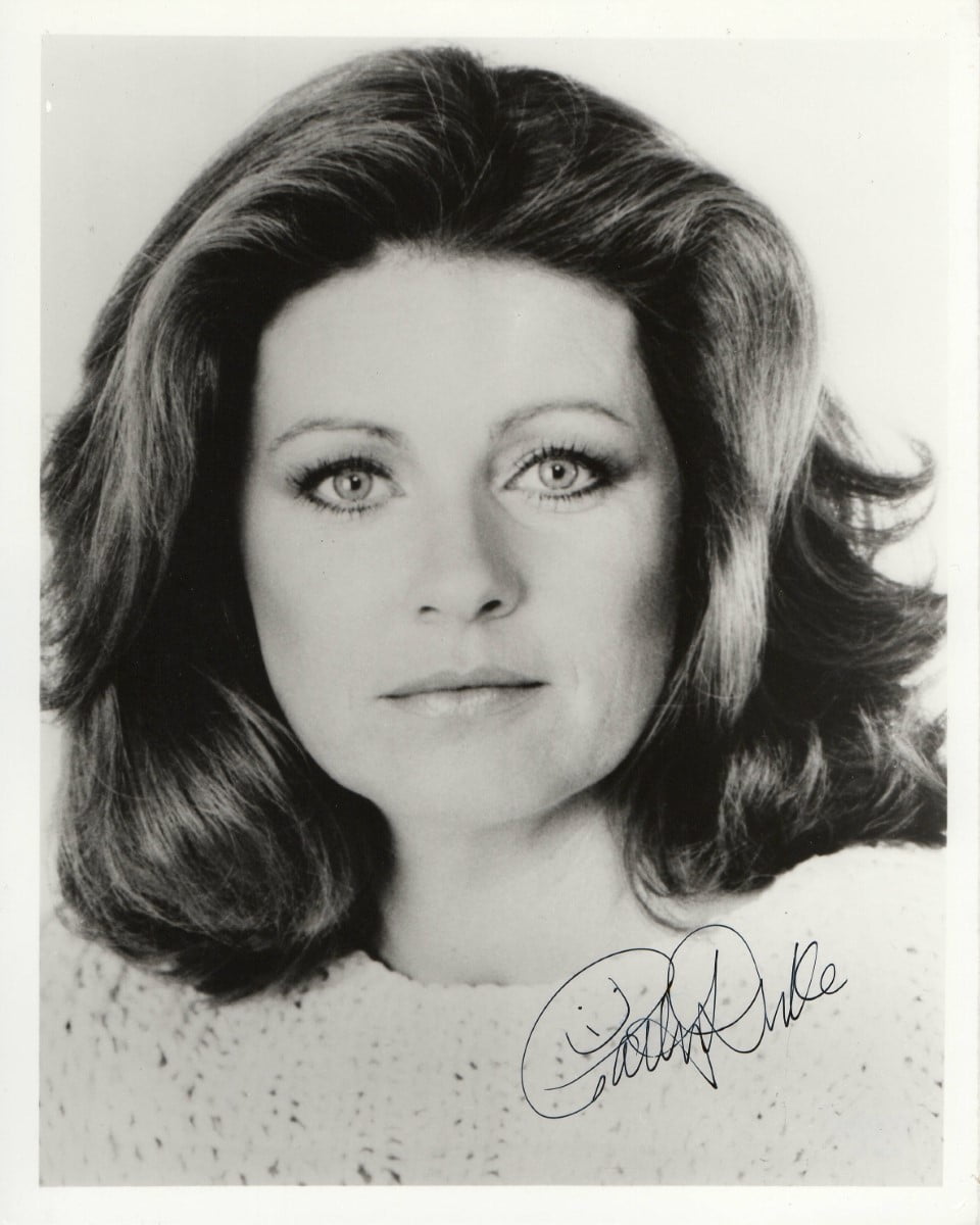 Patty Duke Signed Autographed 8X10 Photo Valley of the Dolls Actress ...