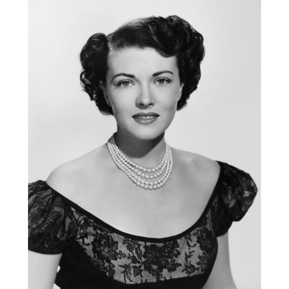 Paula Raymond Portrait (8 x 10) - Walmart.com