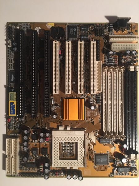 Pc chips m571 socket 7 motherboard at, 3x isa, 4x pci, 4x72 pin simm ...