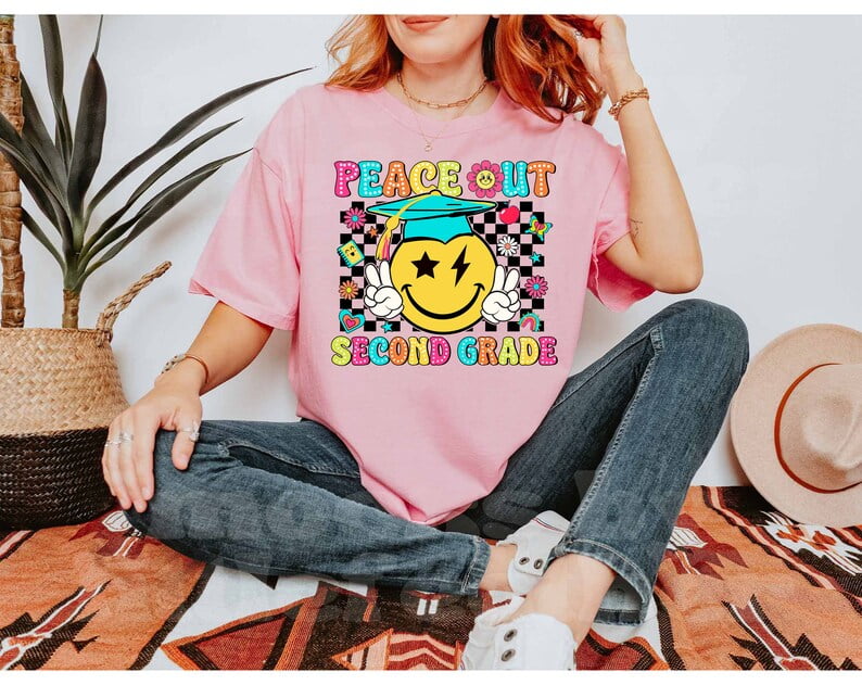 Peace Out 2nd Grade Shirt, Last Day of School Smile Face Shirt, End of ...