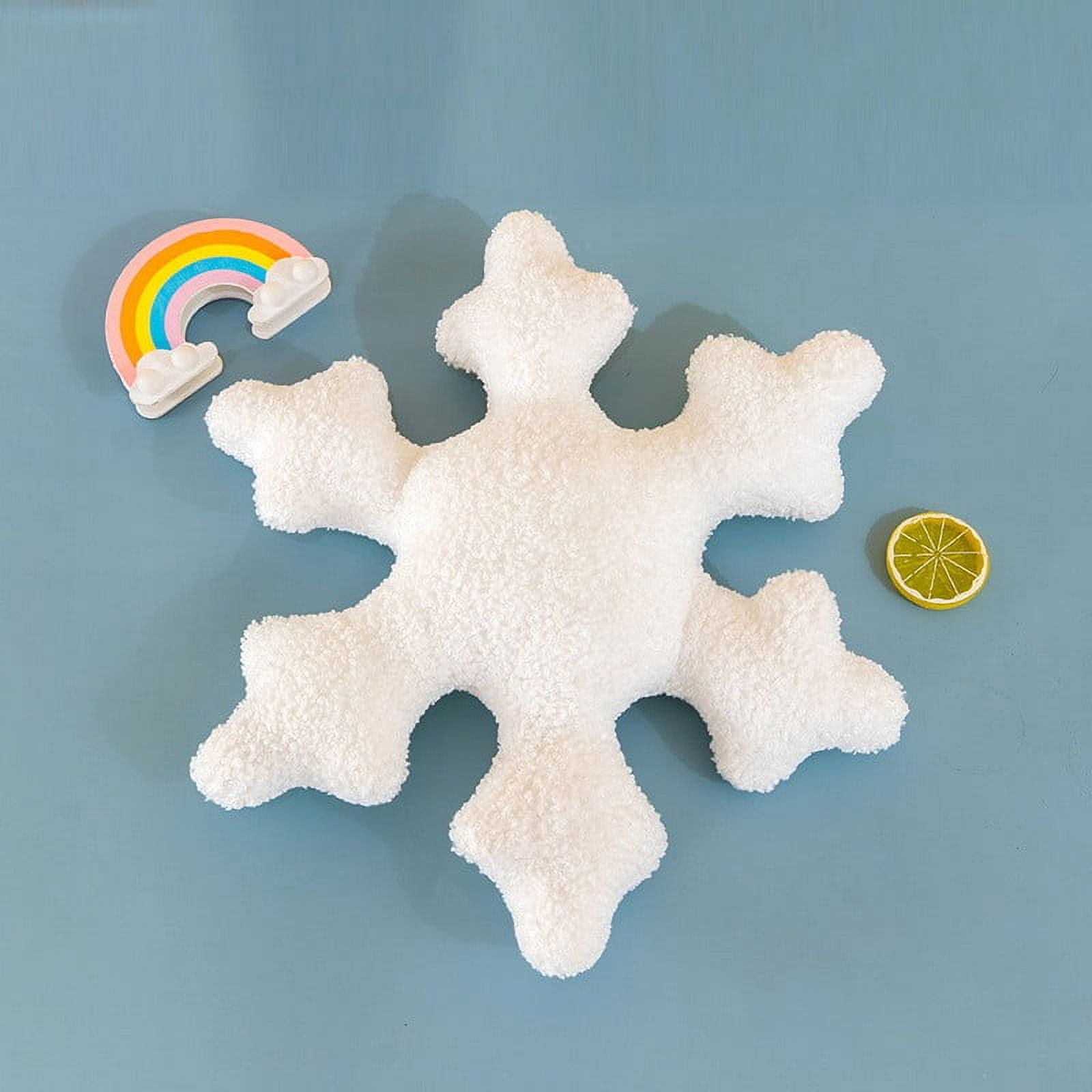 Peacheart 16" White Christmas Snowflake Throw Pillow Decorations, Soft ...