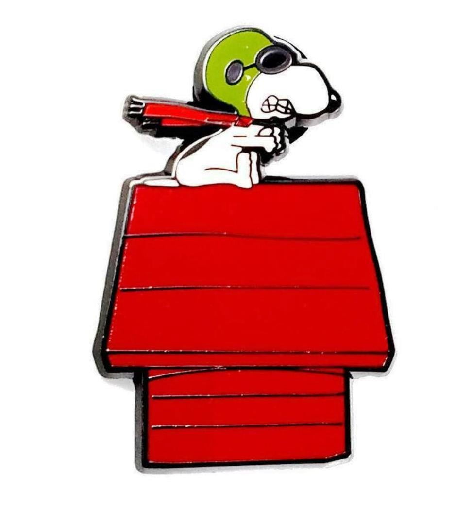 Peanuts Cartoon Red Baron on Dog House 1 Inch Tall Enamel Metal Pin ...