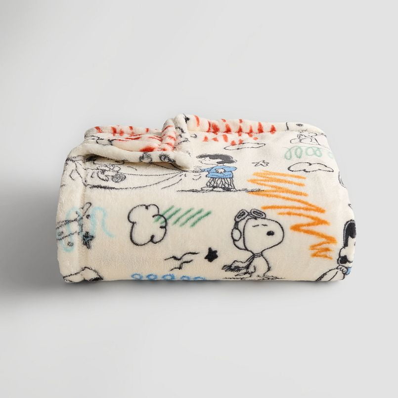 Peanuts Snoopy Oversized Supersoft Plush Throw Blanket - Walmart.com