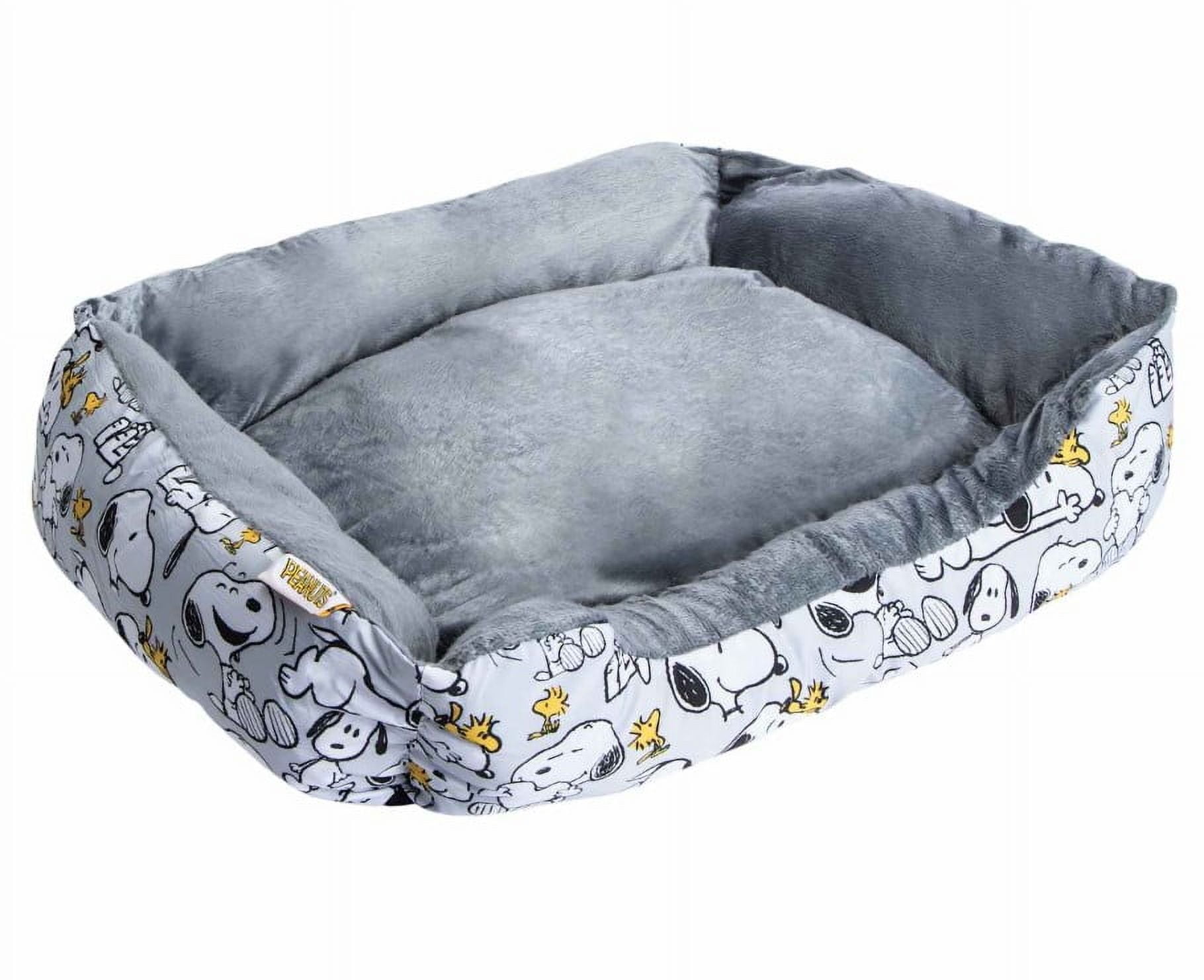 Peanuts Snoopy Super Soft Plush Cuddler Cozy Pet Bed 20" x 16" x 6" for ...