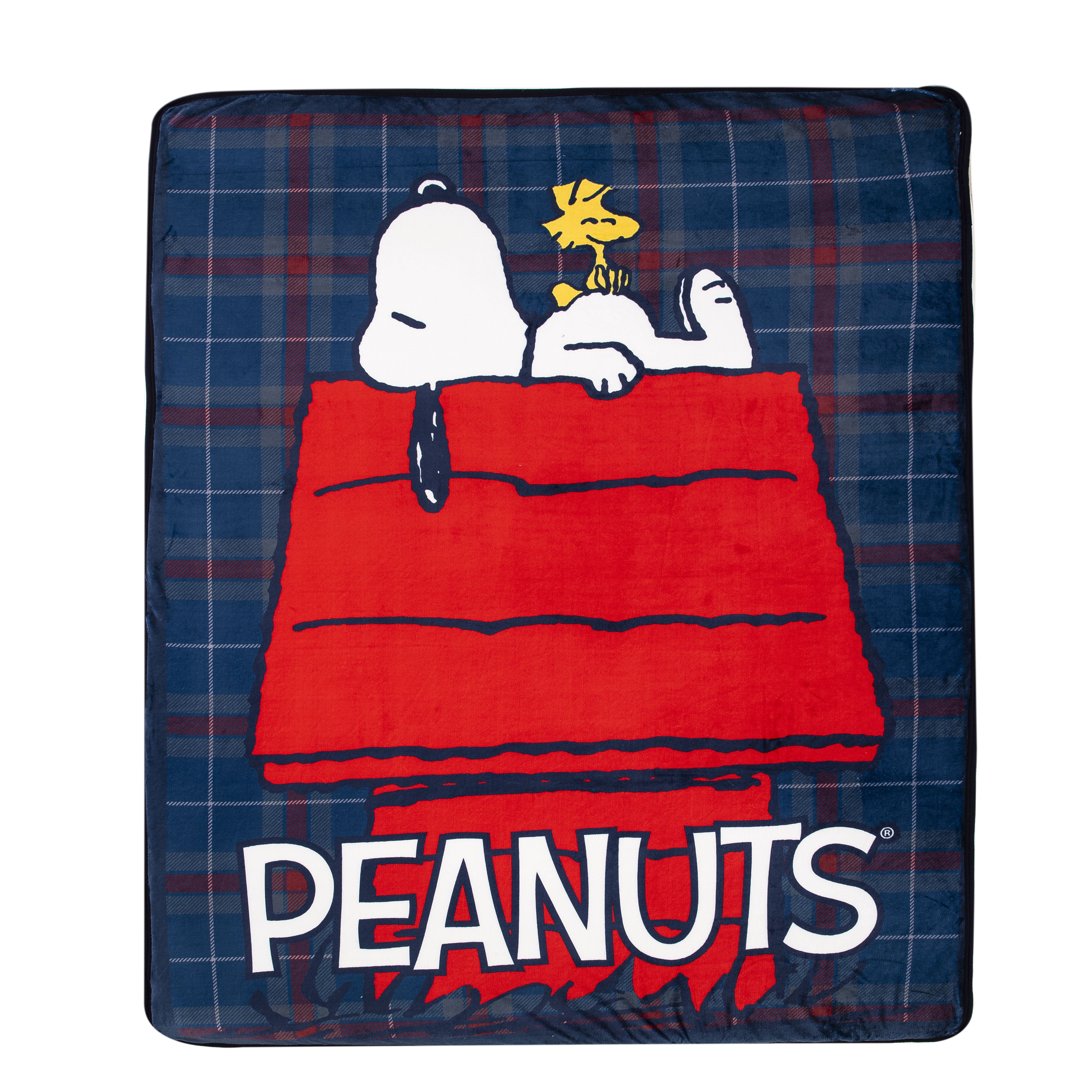 Peanuts Throw Blanket, Silk Touch Sherpa, 60x80, Multicolor, 100% ...