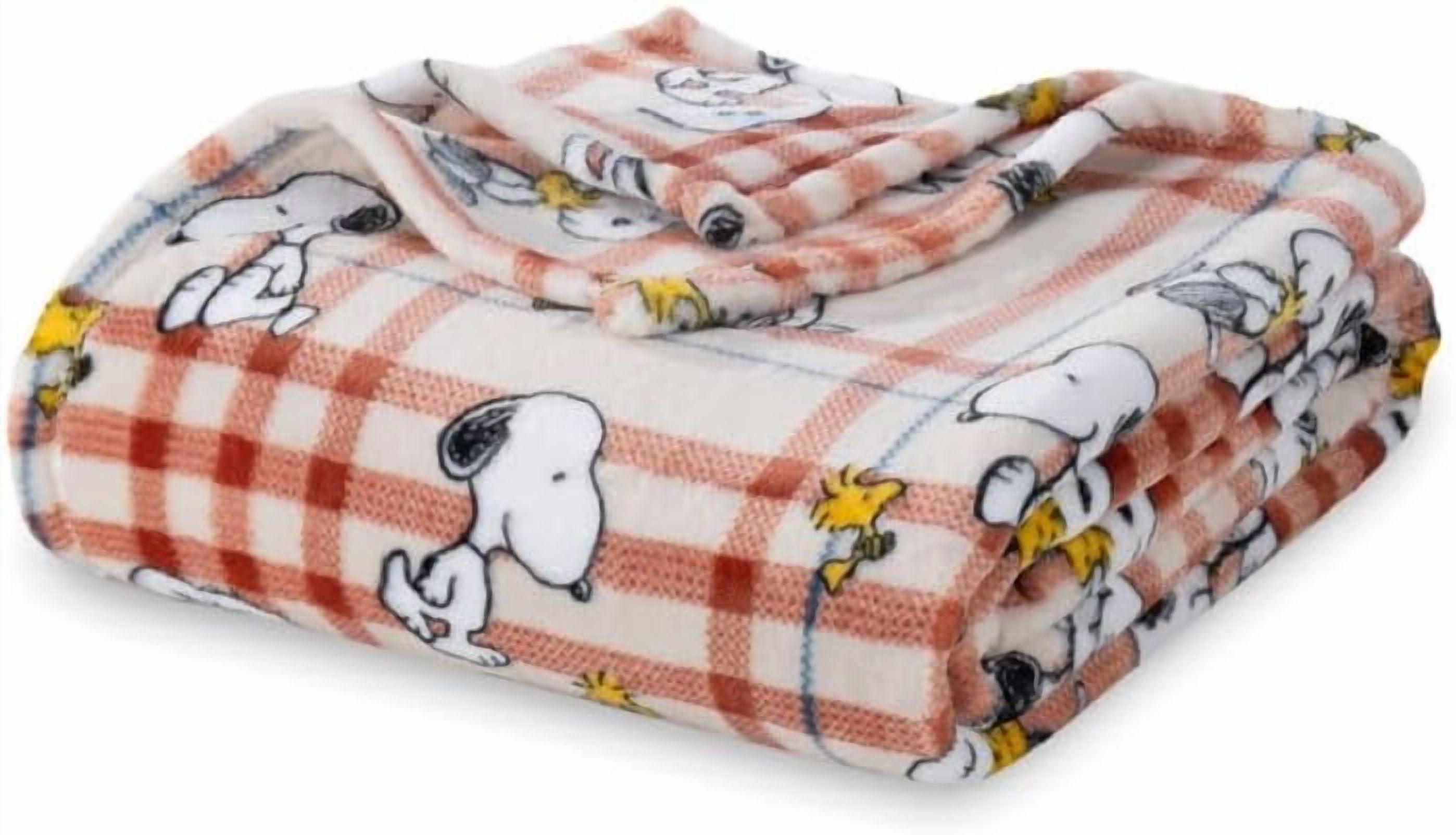 Peanuts® VelvetLoft® Cute Character Snoopy Plush Blanket,Snoopy and ...
