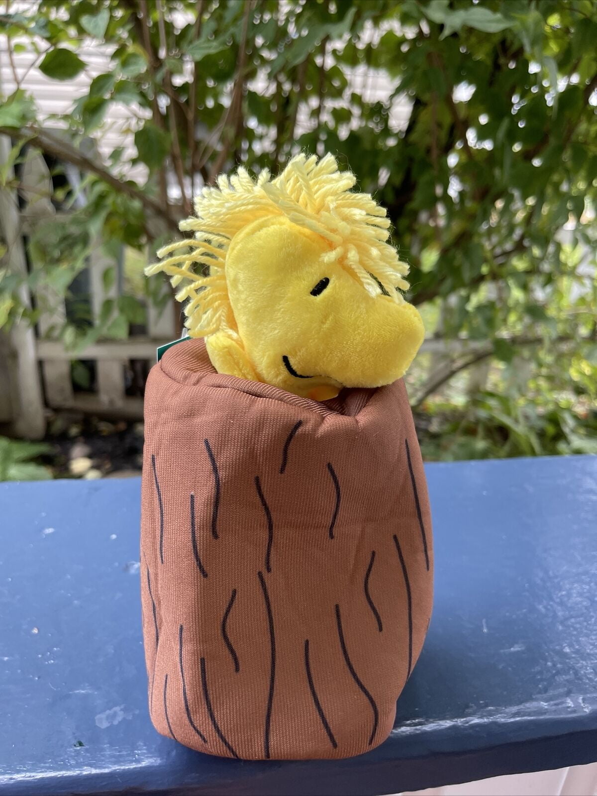 Peanuts Woodstock Stump Burrow - Squeaky/Crinkle Dog Play Toy - Walmart.com