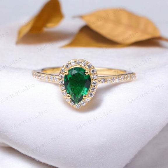 Cushion Cut Red Garnet engagement ring -14k Yellow Gold Finish Wedding ...