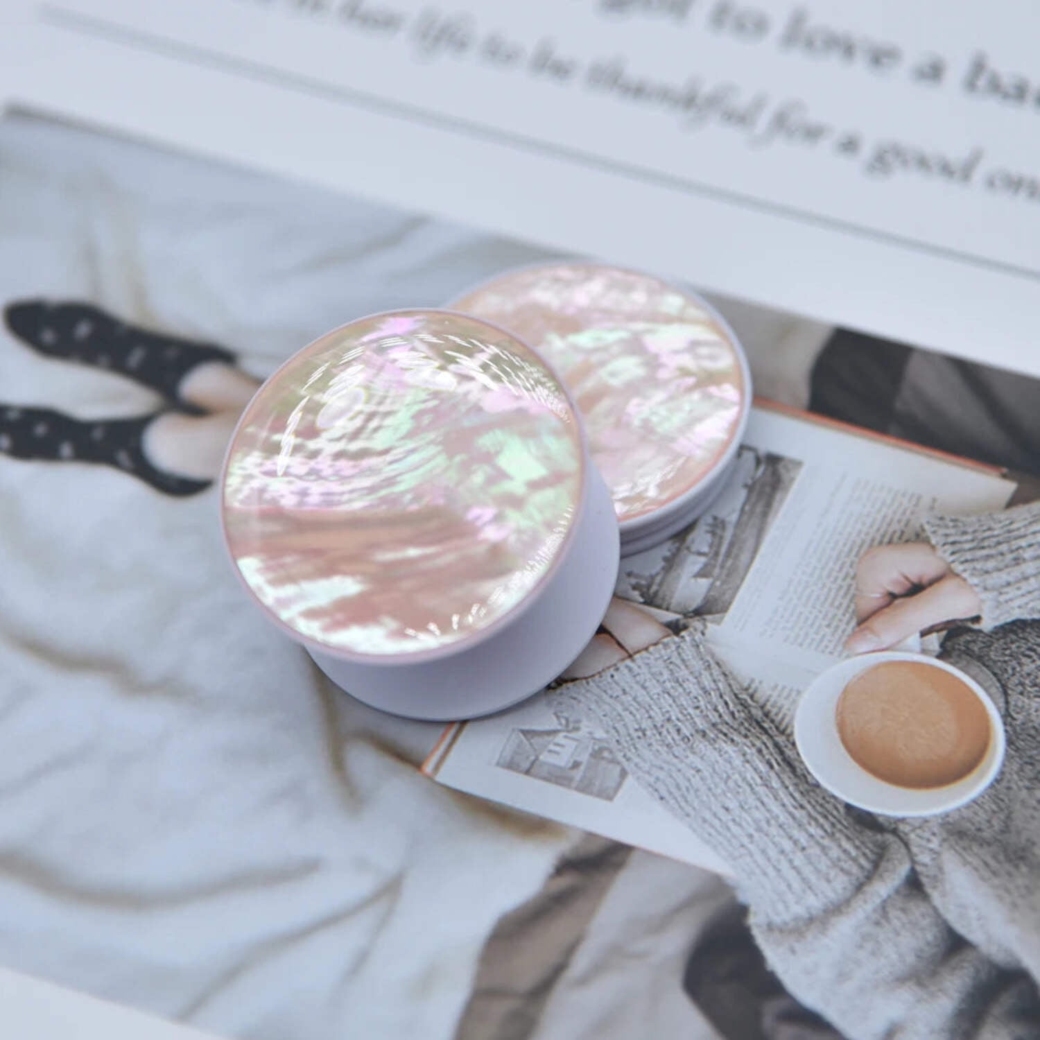 Pearl Collapsible Expanding Resin Phone Stand Grips for Phones High ...