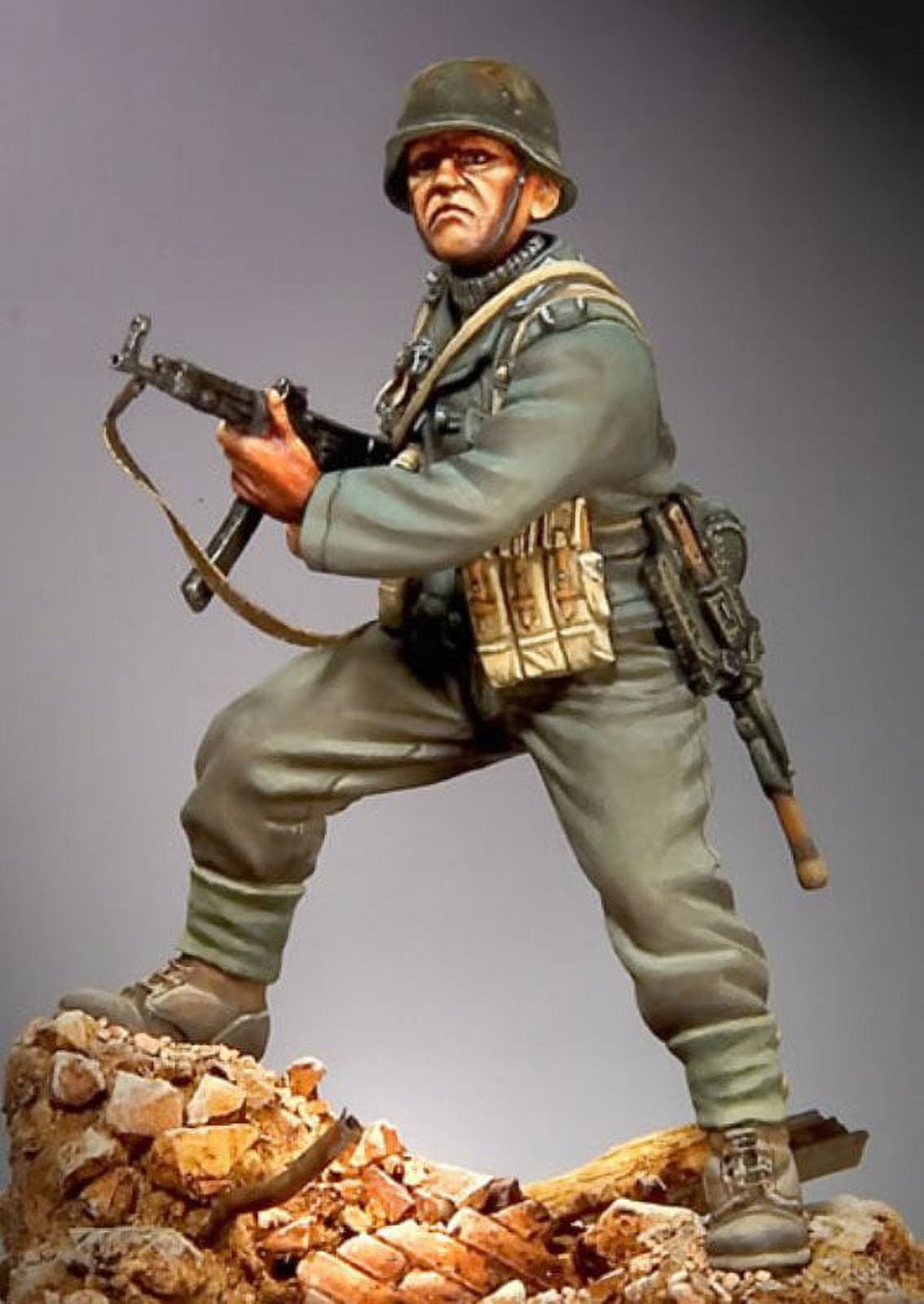 Pegaso Models 1:35 WWII German Grenadier 1944-45 Resin Figure Model Kit ...