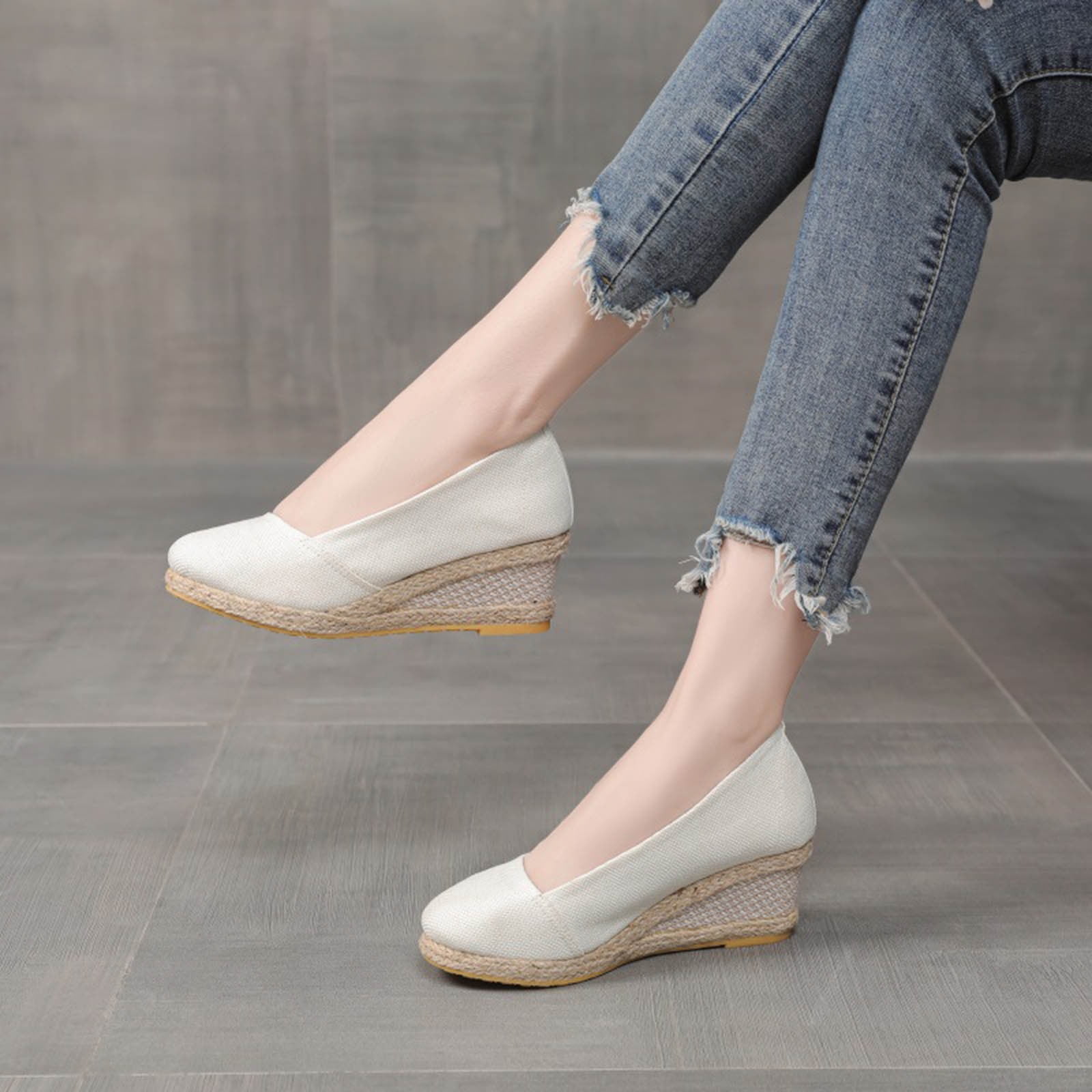 Pejock Women's Slip-Ons Sneakers, Womens Loafers, Ladies Fashion Canvas ...