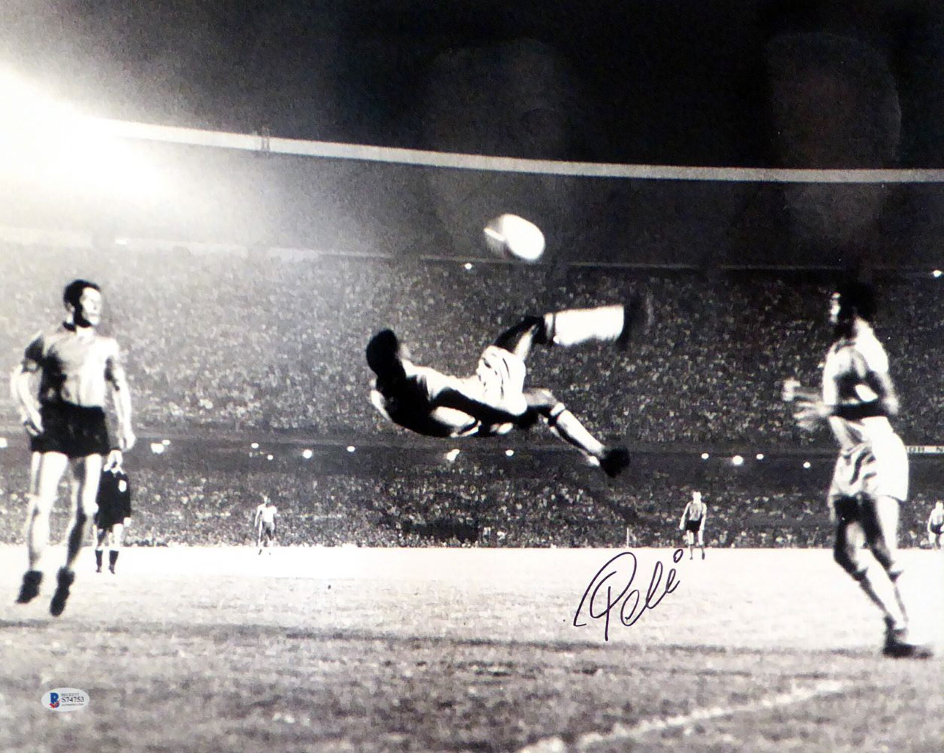 Pele Signed 16x20 Soccer Bicycle Kick Photo BAS - Walmart.com