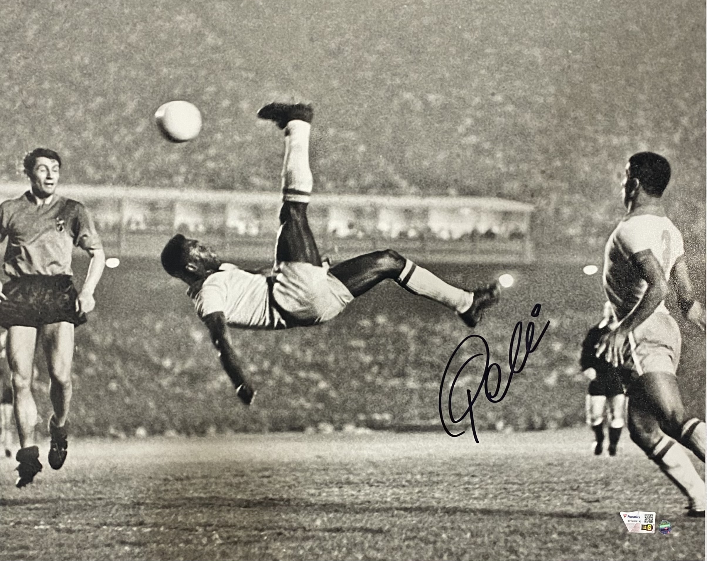 Pele Signed 16x20 Soccer Bicycle Kick Photo Fanatics - Walmart.com