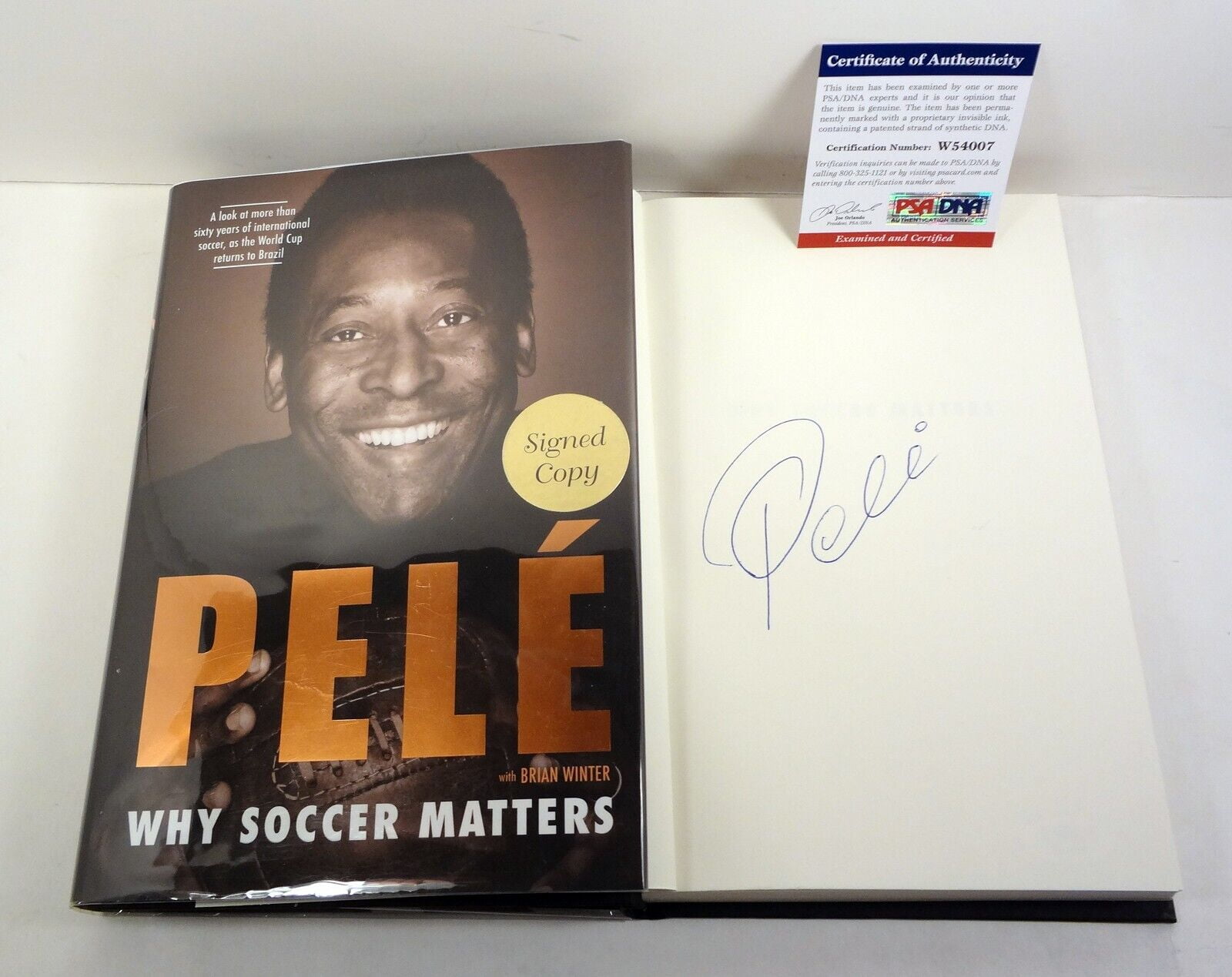 Pele Autograph