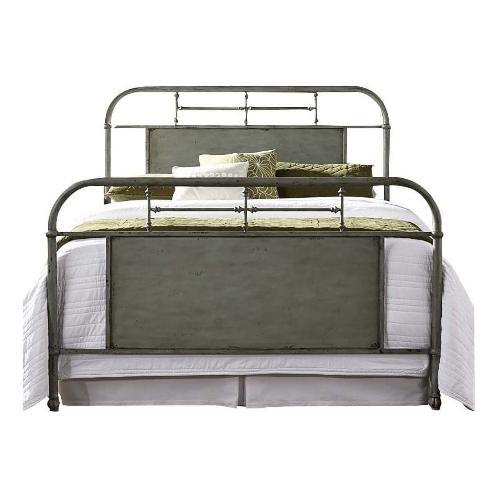 Pemberly Row Industrial Metal Turned Spindles Vintage Queen Bed in ...