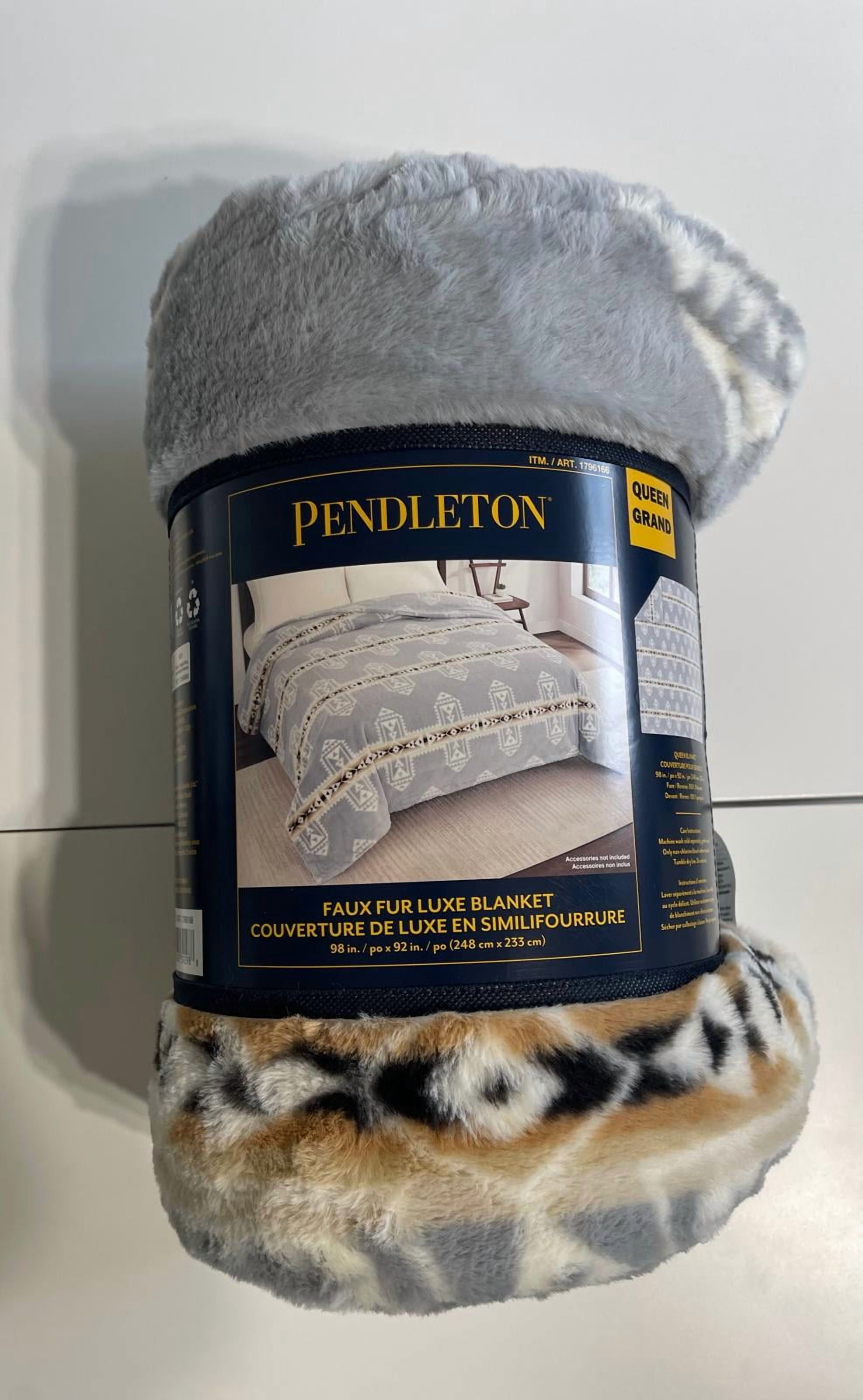 Pendleton Faux Fur Luxe Blanket - 98 in X 92 in (Queen) - Walmart.com