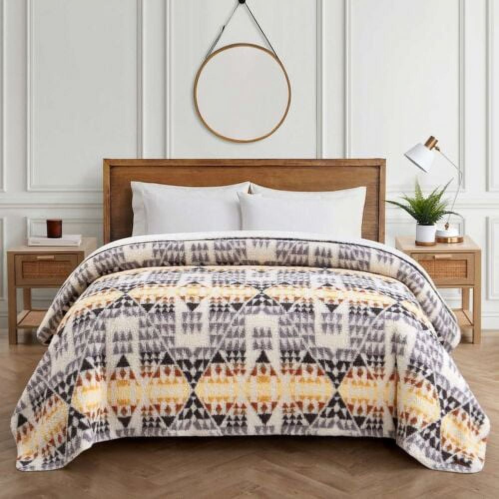 PENDLETON Warm Bedding Twin Size, Fuzzy Plush Cuddle Sherpa Fleece Blanket, Arrow Point Gray ...