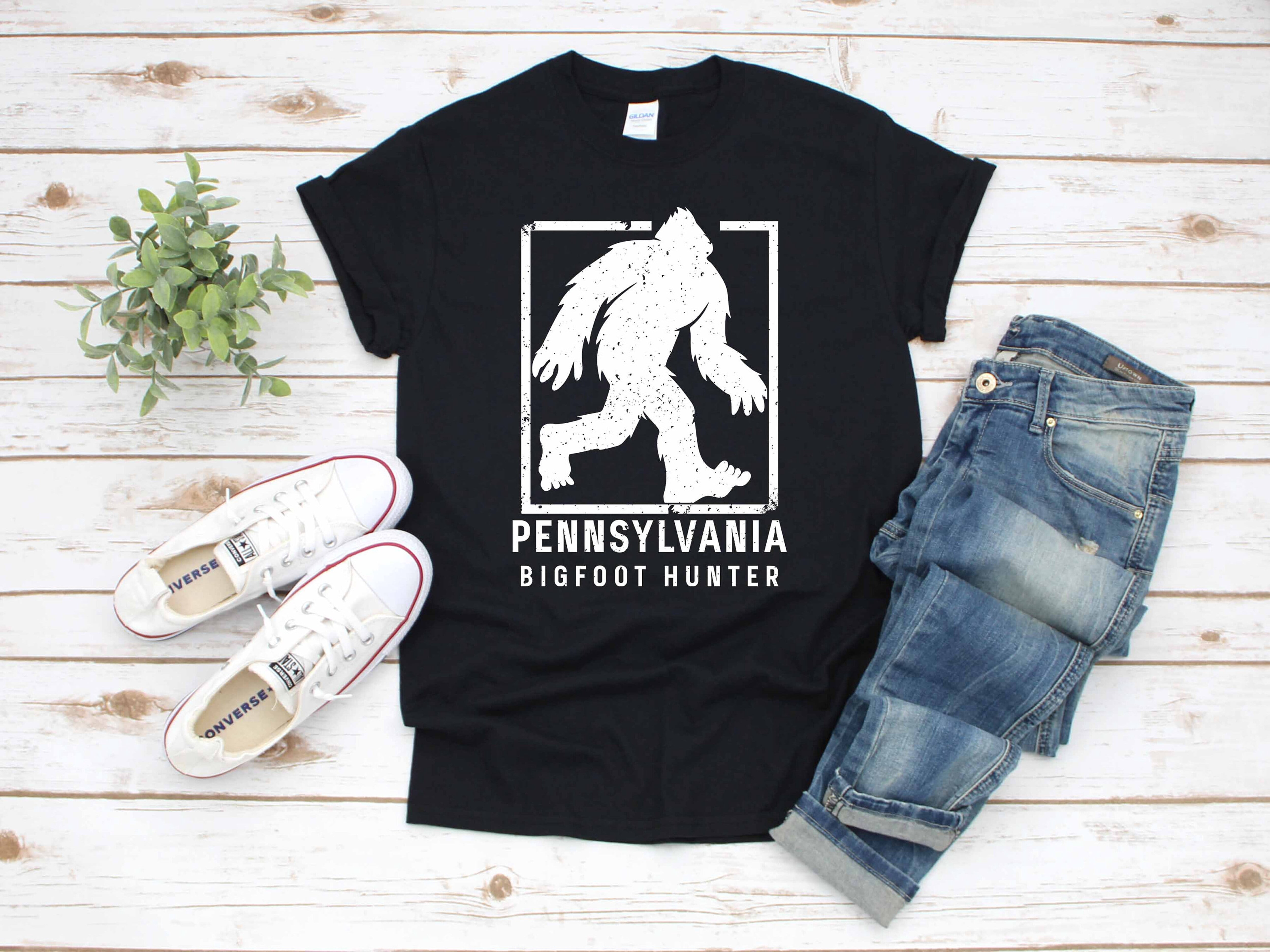 Pennsylvania Bigfoot Sasquatch | T-Shirt | Tank Top | Hoodie | Hoodie ...