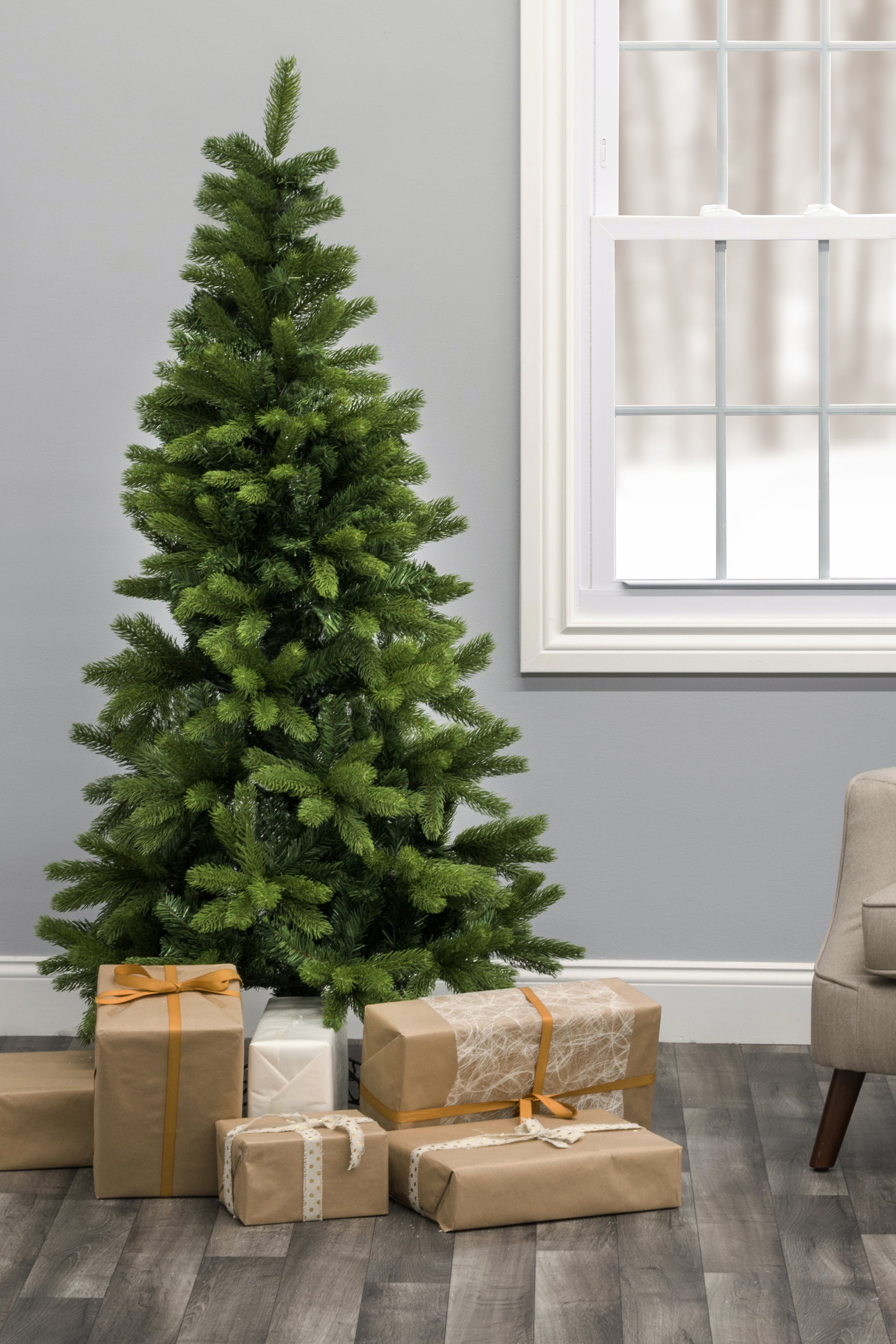 Perfect Holiday 6 Ft Noble Fir Artificial Christmas Tree with 814 ...